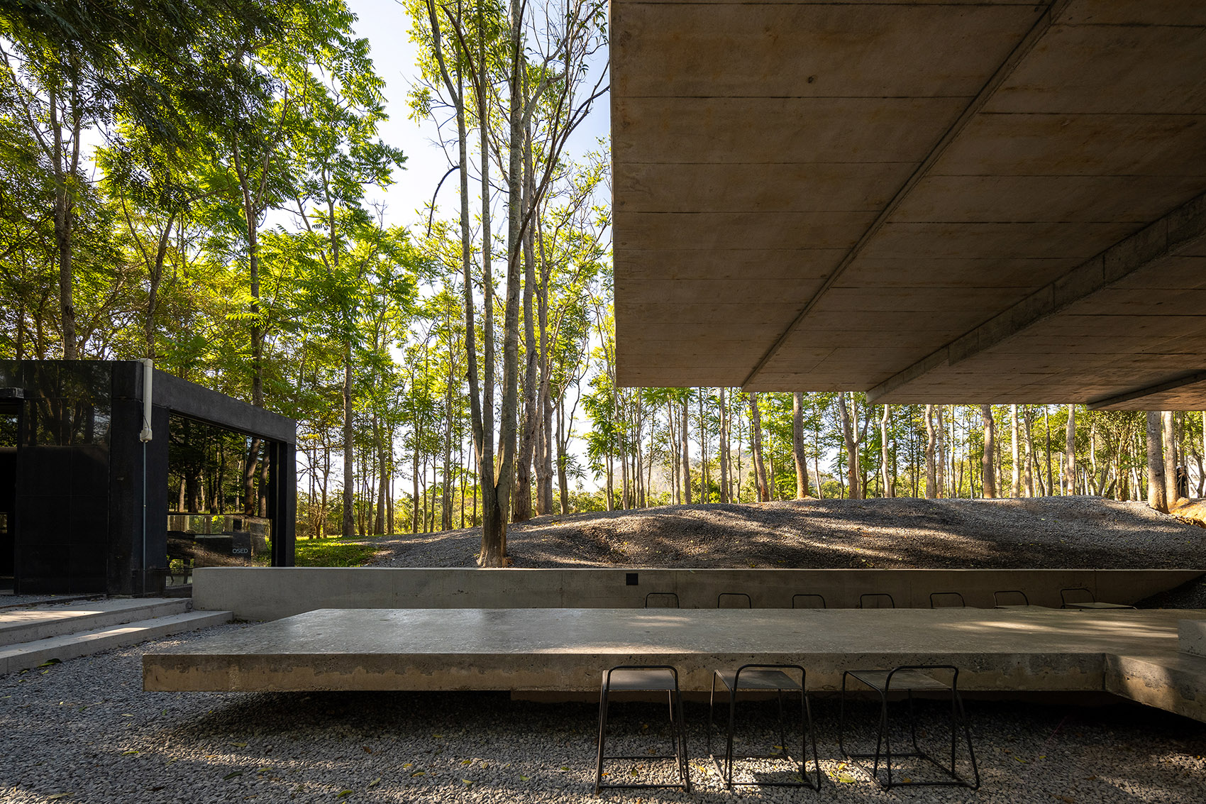Yellow-Mini Café by JOYS Architects - 谷德设计网
