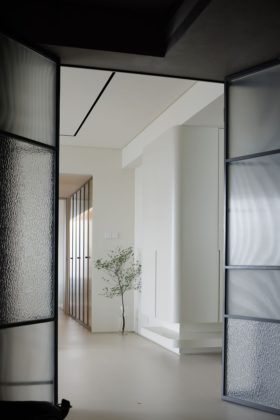 SYJ apartment interior design by Till Design Studio - 谷德设计网