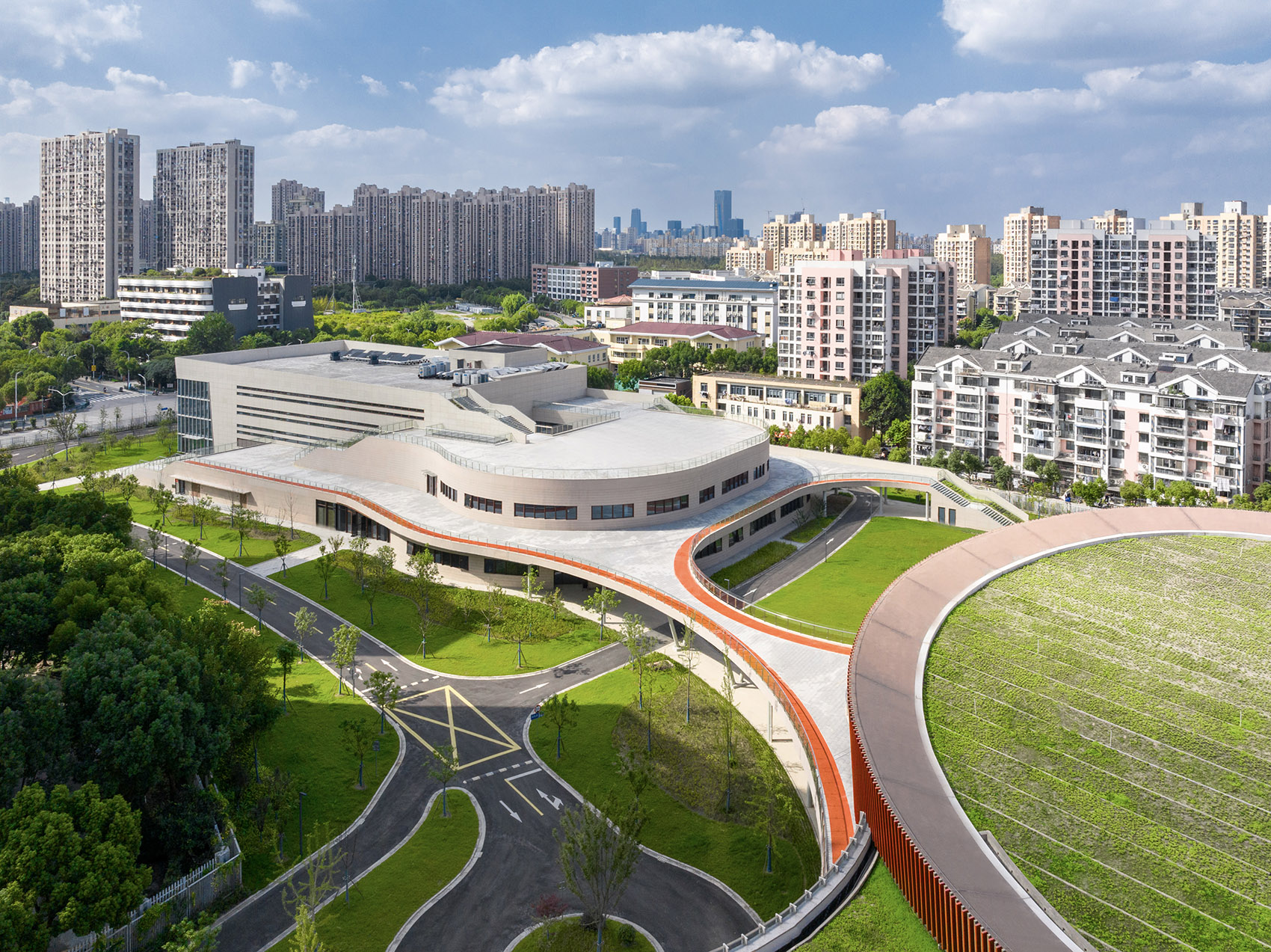 Shanghai Sanlin Yide Community Culture and Sports Center by SUNYAT ...