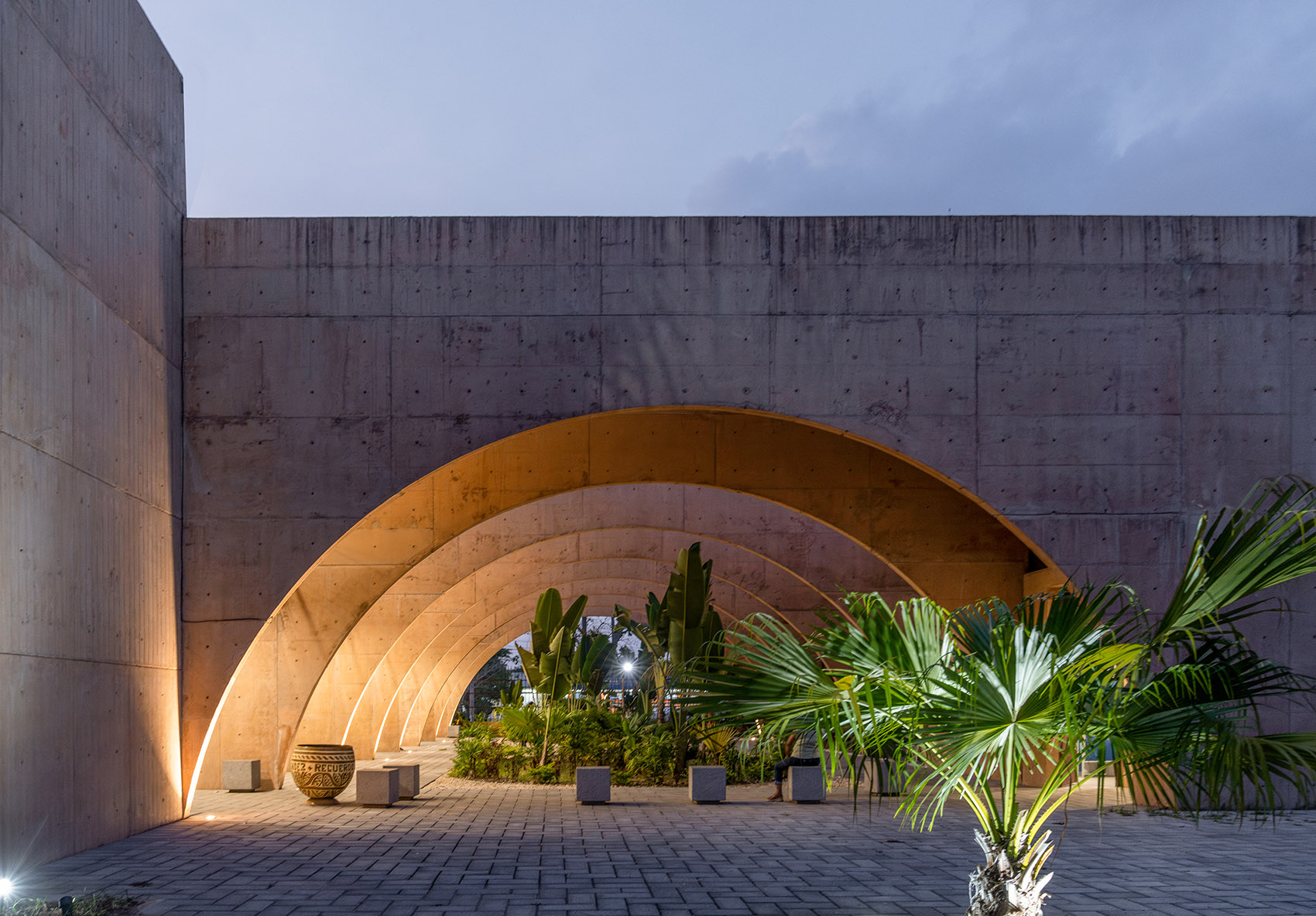 Community Development Center by CCA - 谷德设计网