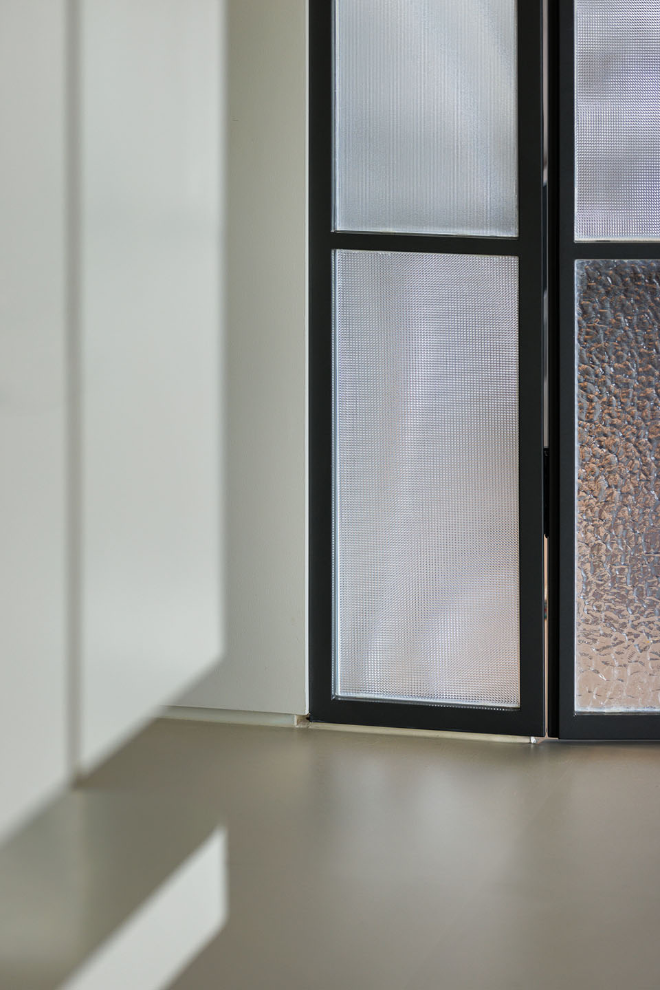 SYJ apartment interior design by Till Design Studio - 谷德设计网