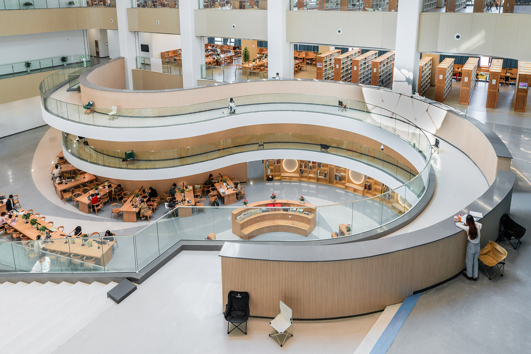 Zhejiang Sci-Tech University School of Fashion Library Building by ...