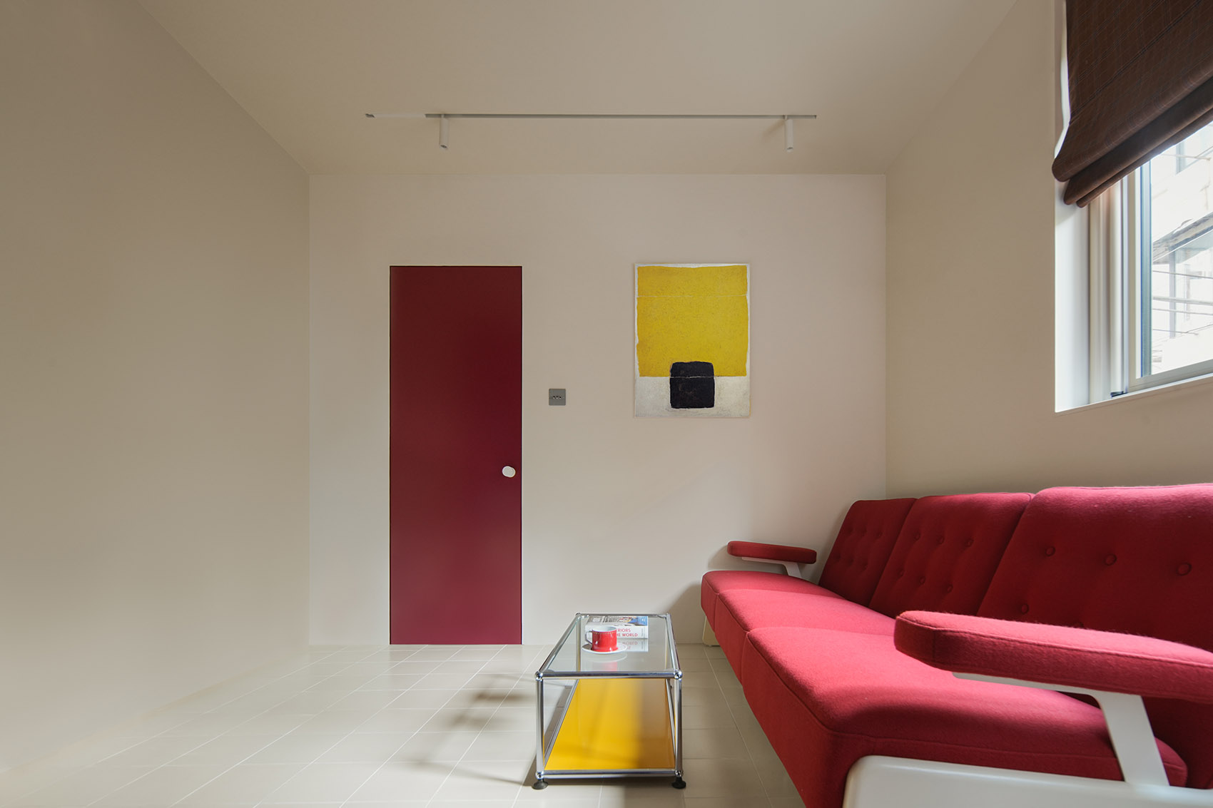 ILLUSTRATOR’S HOME OF THREE PRIMARY COLORS by Nul-architects - 谷德设计网