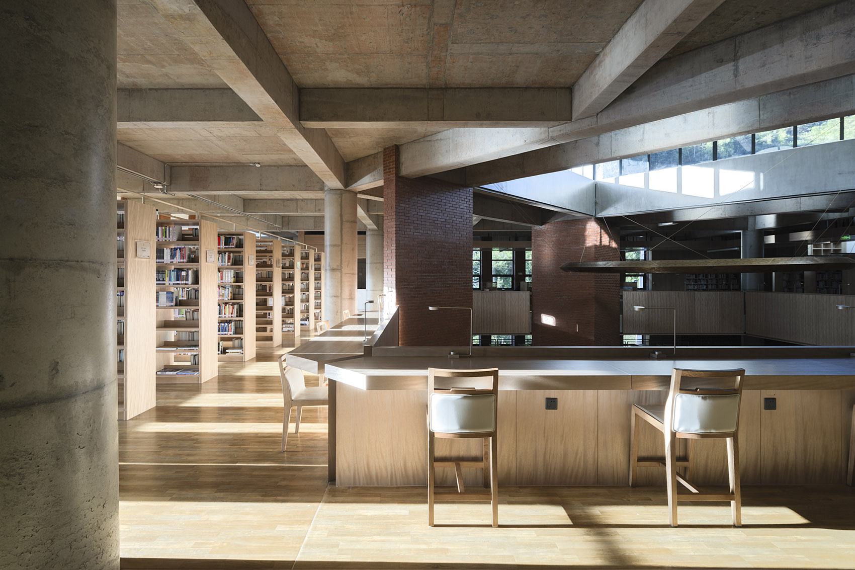 Deba Library by Rong Zhaohui Studio, ZRADI - 谷德设计网