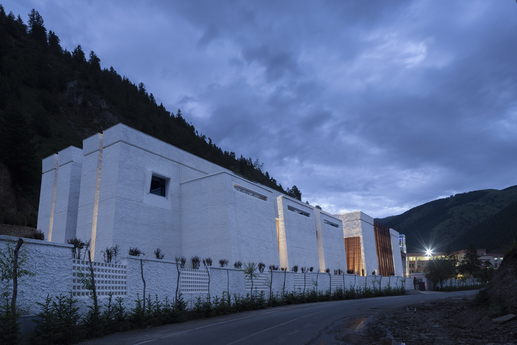 Deba Library by Rong Zhaohui Studio, ZRADI - 谷德设计网
