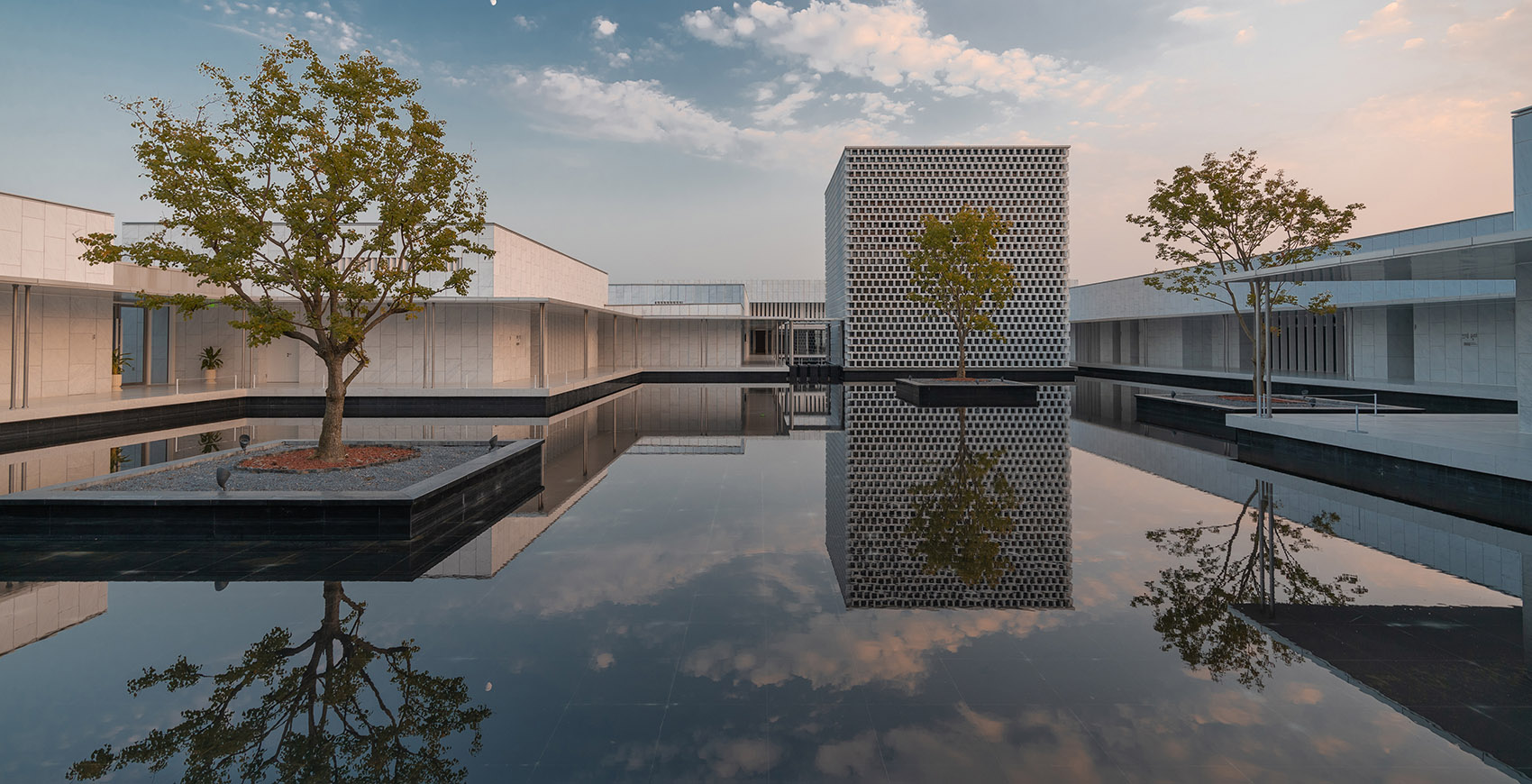 Yanzi Memorial Hall by Architectural Design and Research Institution of ...