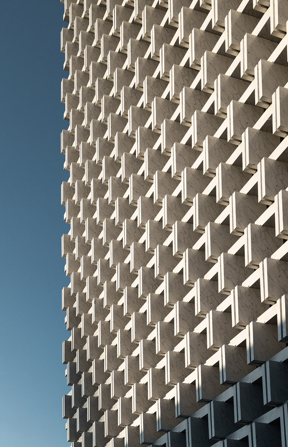 Yanzi Memorial Hall by Architectural Design and Research Institution of ...