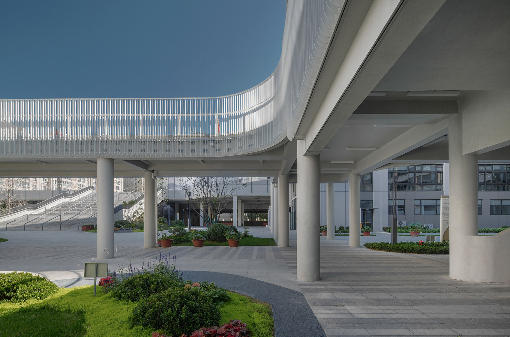 Xi’an Gaoxin No.1 High School (Senior high School) Expansion and Social Shared Car Park ...