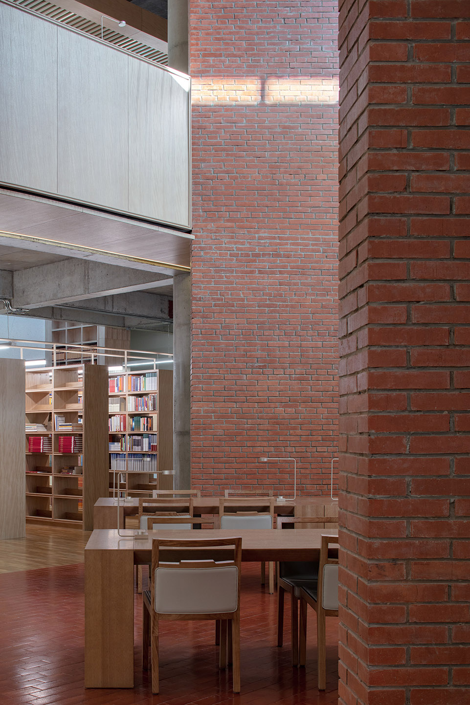 Deba Library by Rong Zhaohui Studio, ZRADI - 谷德设计网