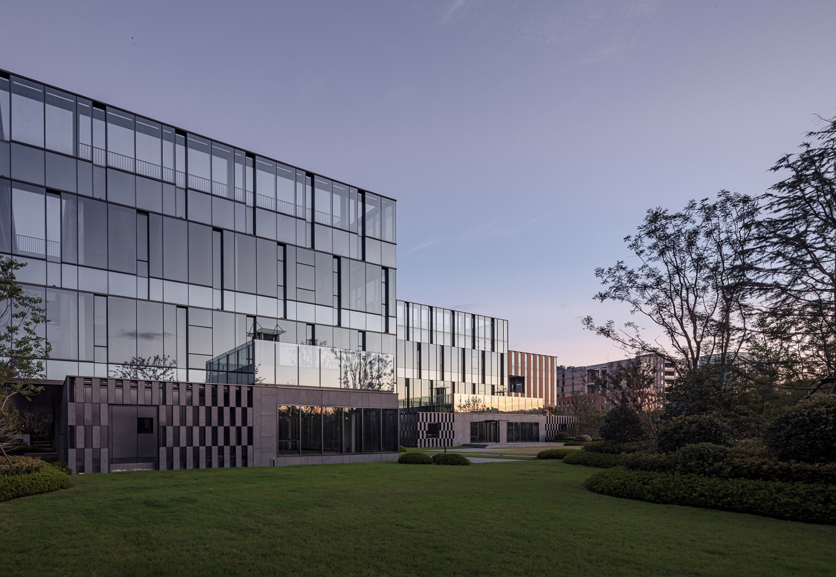 Zhangjiang AI Future Community, Shanghai by DPLUS Studio - 谷德设计网