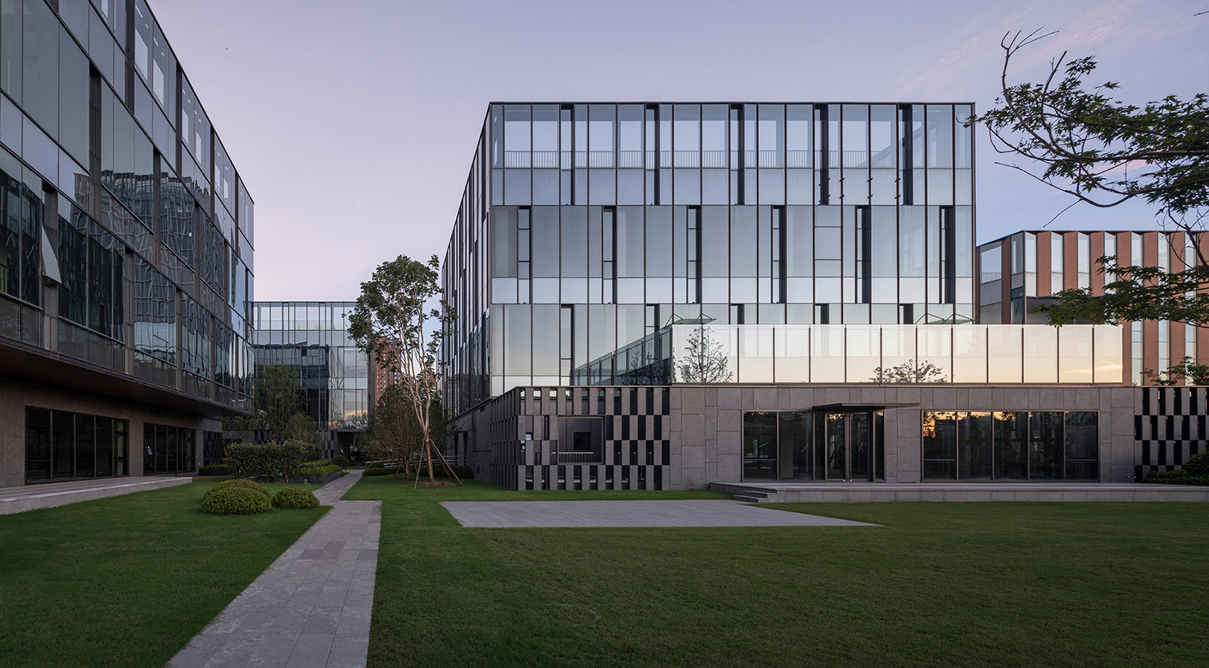 Zhangjiang AI Future Community, Shanghai by DPLUS Studio - 谷德设计网