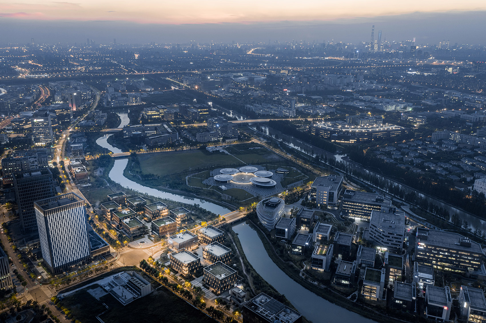 Zhangjiang AI Future Community, Shanghai by DPLUS Studio - 谷德设计网