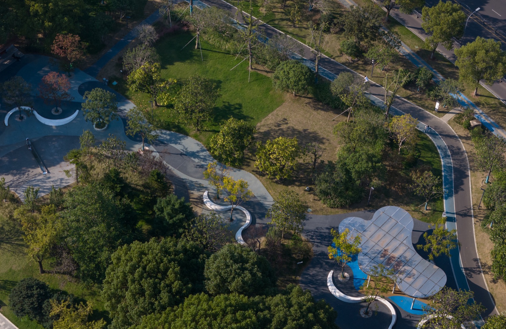 Kunshan Riverside Park by Beijing BLDJ Landscape Architecture Institute Co., LTD. & Beijing ...