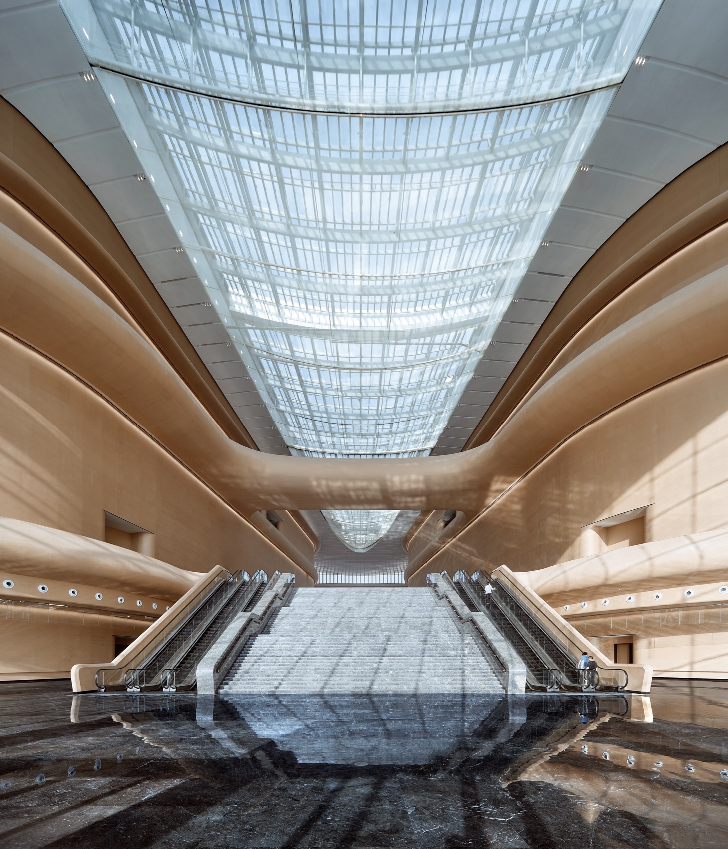 IFF Convention Center by TJAD - 谷德设计网