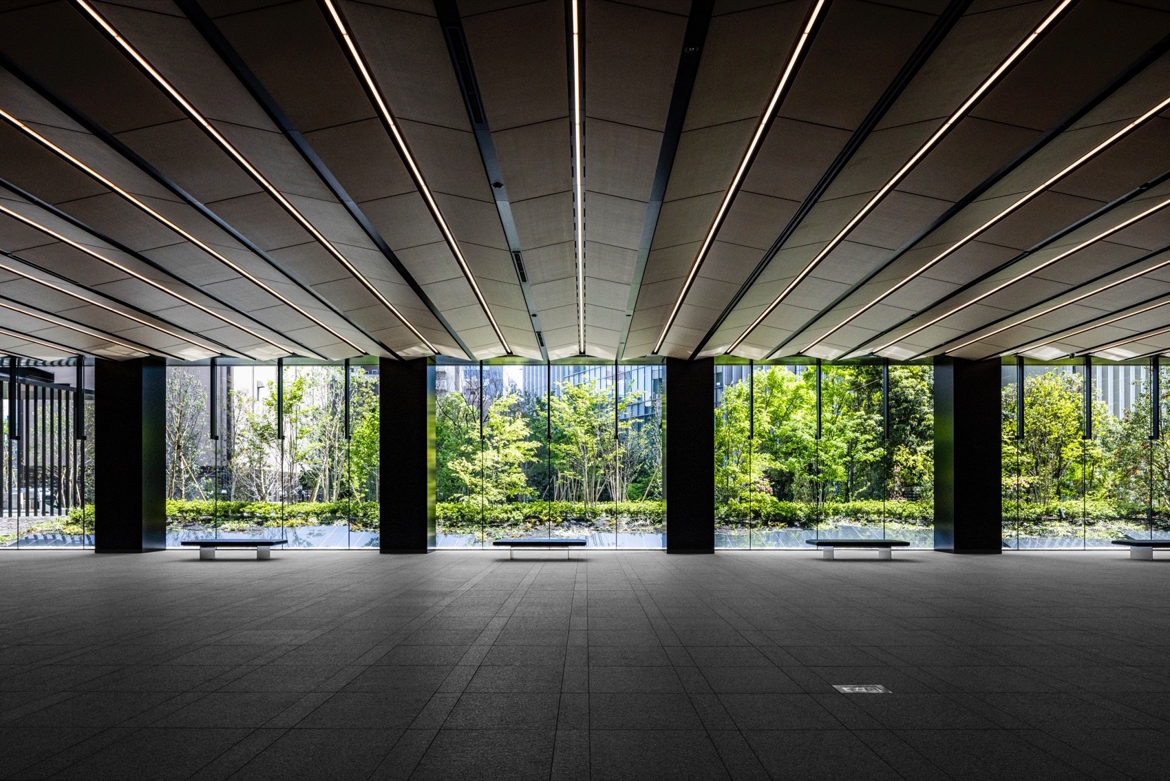 JR Meguro MARC Building by Nikken Sekkei Ltd - 谷德设计网
