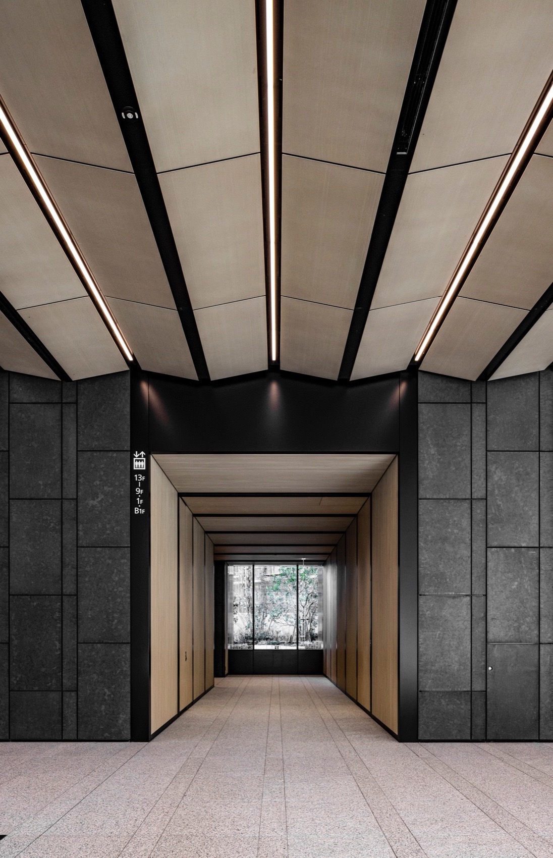 JR Meguro MARC Building by Nikken Sekkei Ltd - 谷德设计网