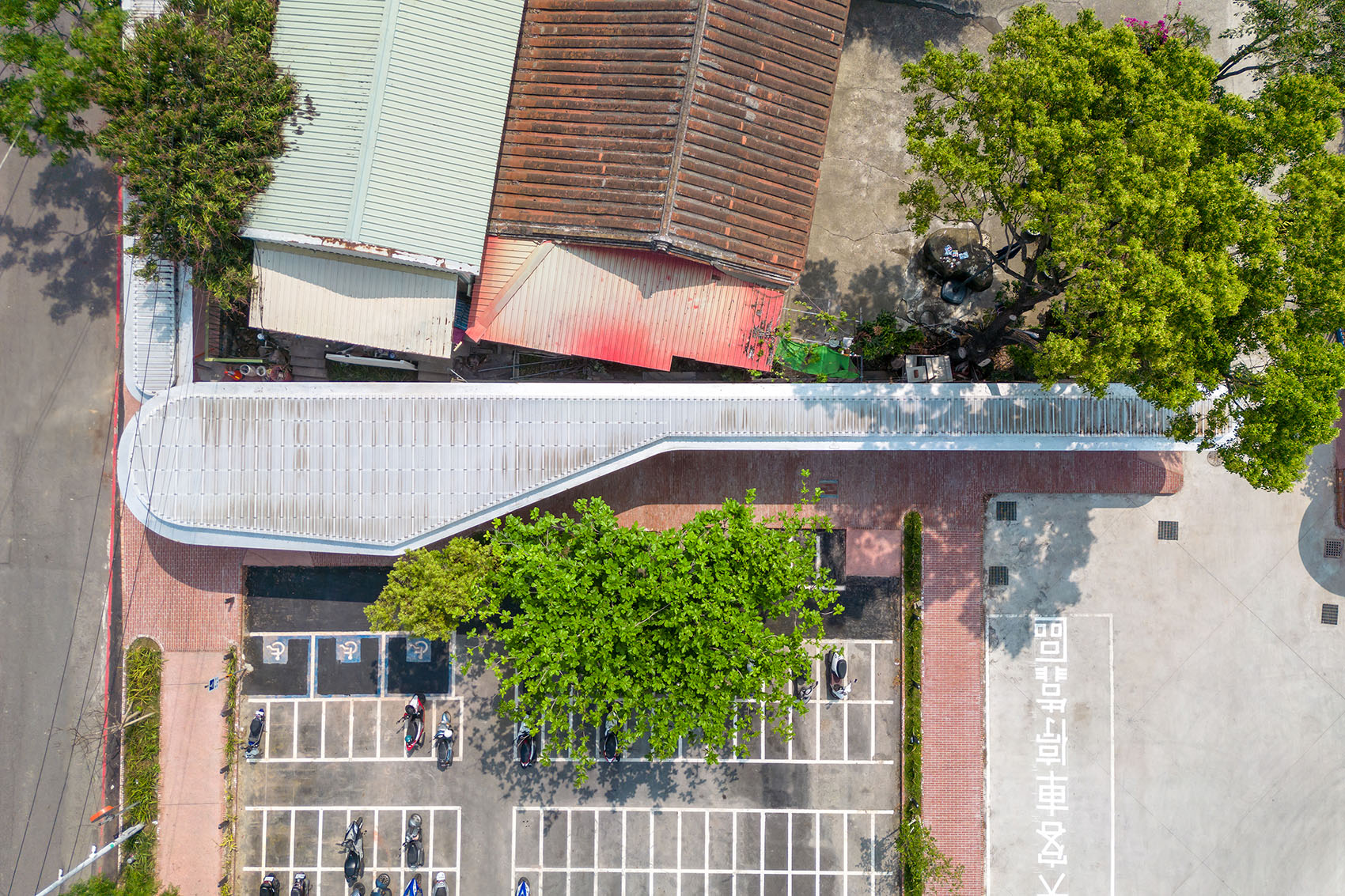 Pointe Pavilion by J.R Architects - 谷德设计网