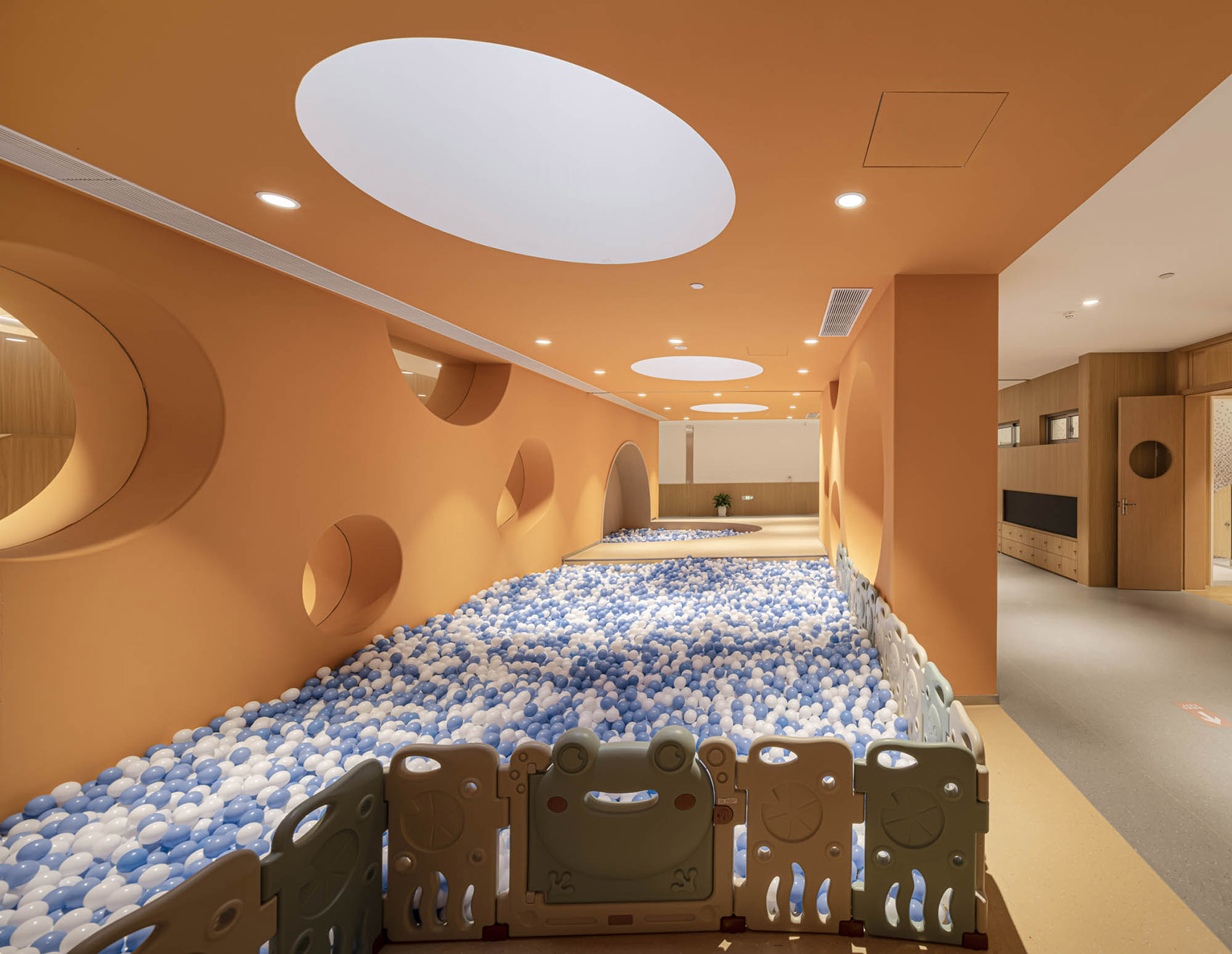 Shaoxing Shangyu First Experimental Kindergarten by 9-Town Design ...