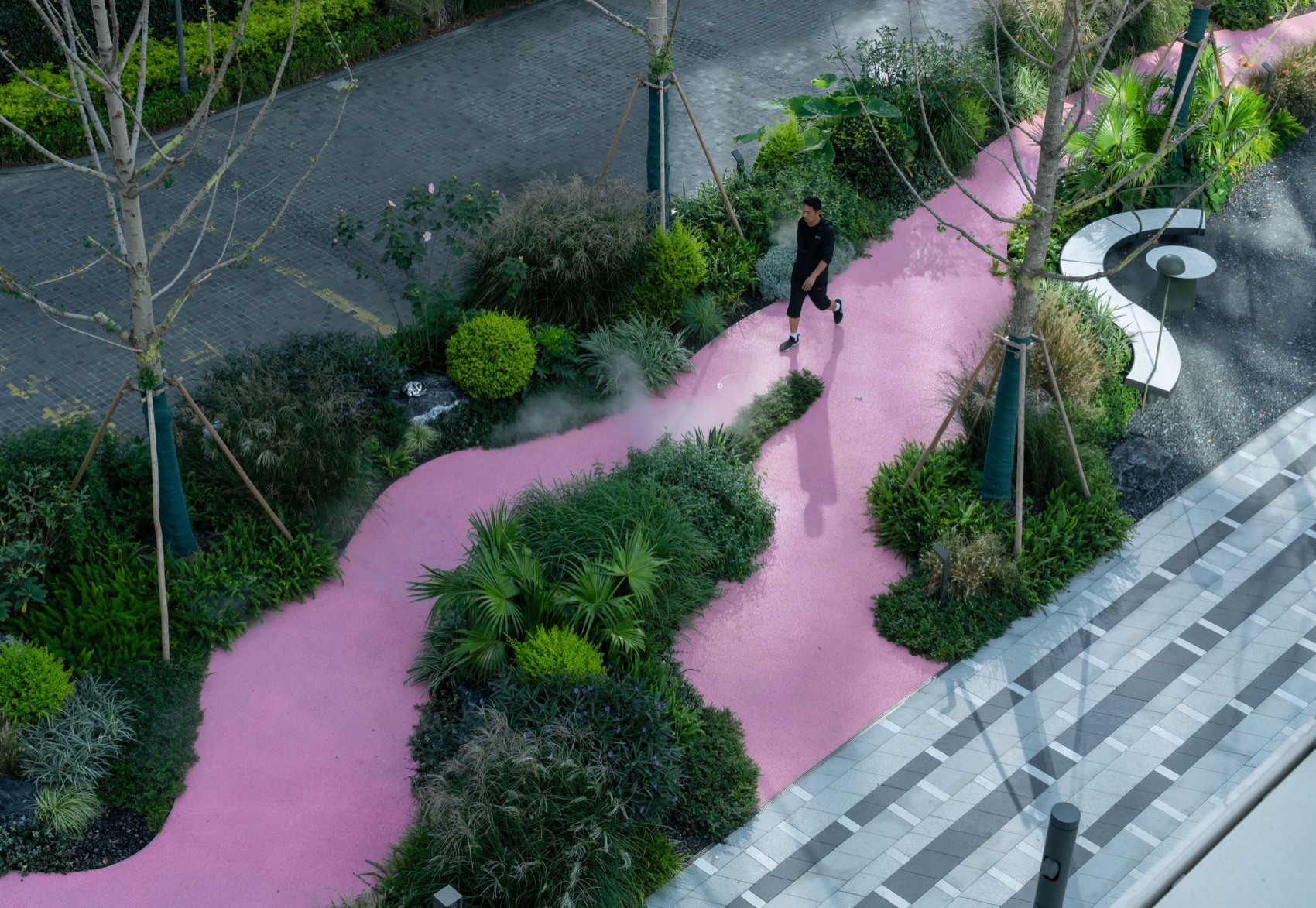 Huanglong Vanke Center Landscape Design by PERCENT LANDSCAPE DESIGN ...