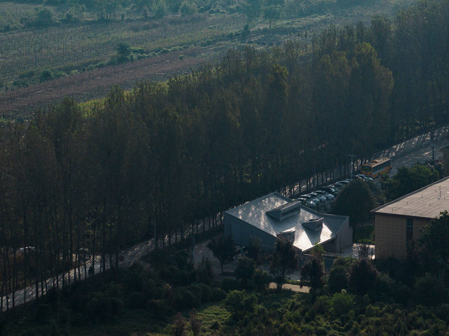 Qinfeng Library for Shaanxi Hope Project by Wall Architects of XAUAT ...