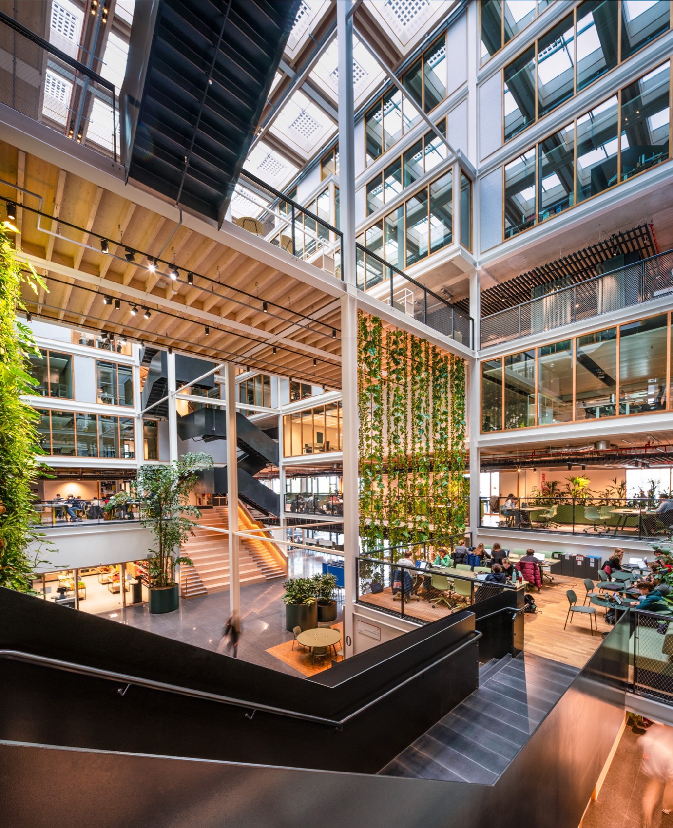 LAB42 by Benthem Crouwel Architects - 谷德设计网