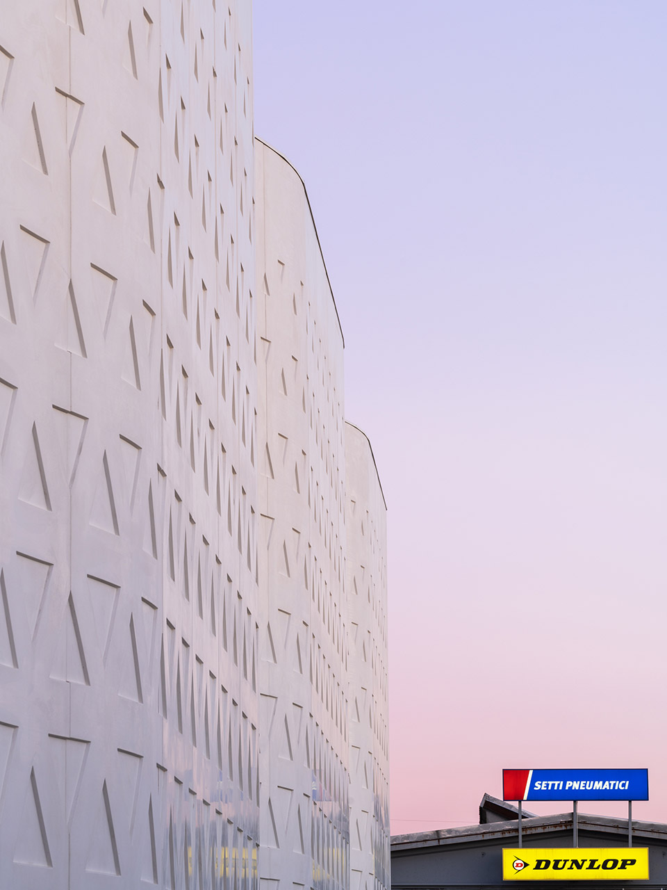 Building S R & D Tetra Pak Modena Campus by ZPZ Partners - 谷德设计网