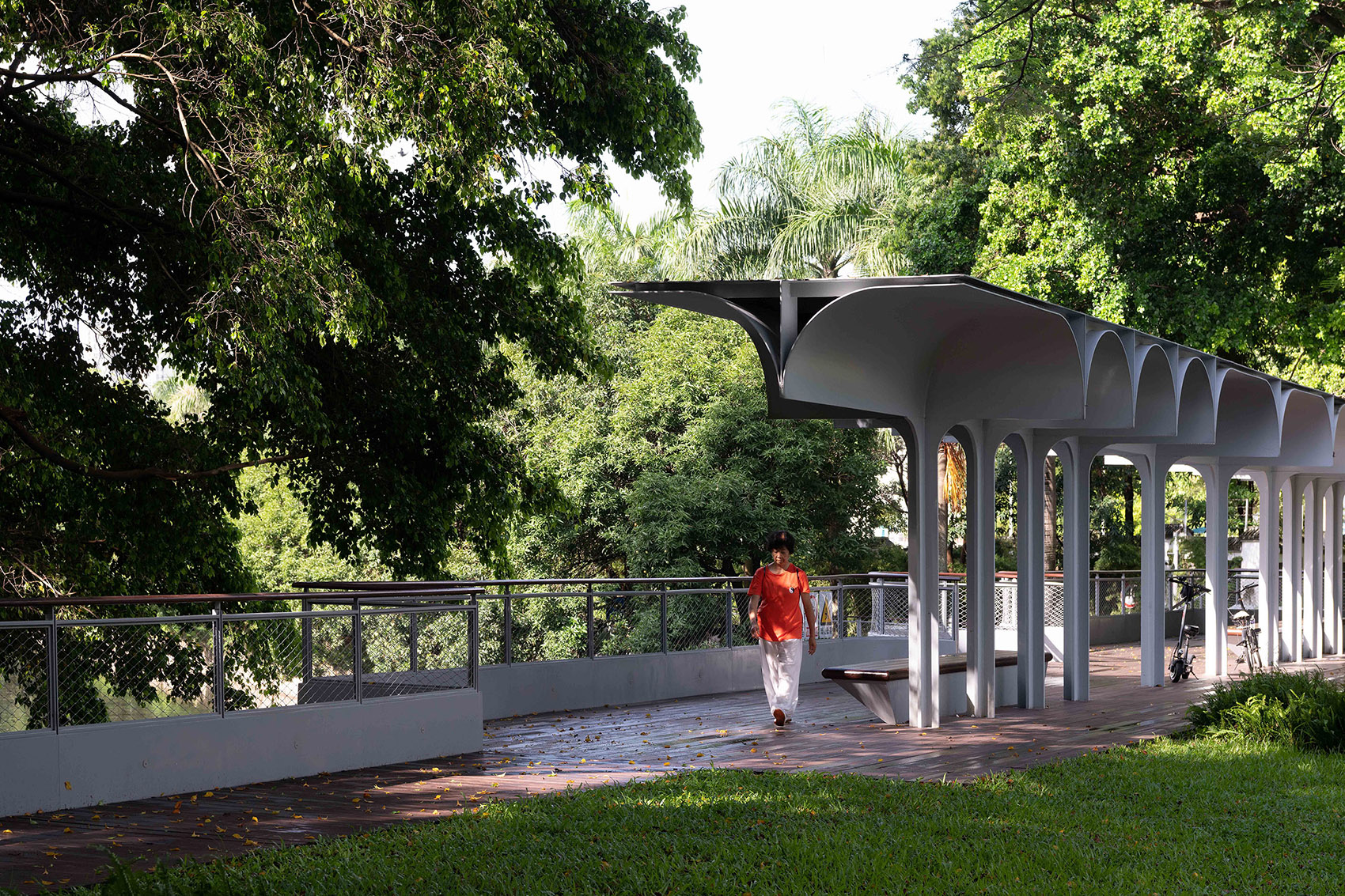 Phase I demonstration section of XILI Ecological Belt by HOPE DESIGN ...