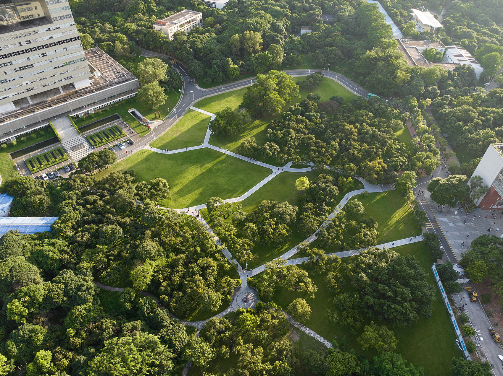 Shenzhen University Campus Environment Enhancement by HOPE Design - 谷德设计网
