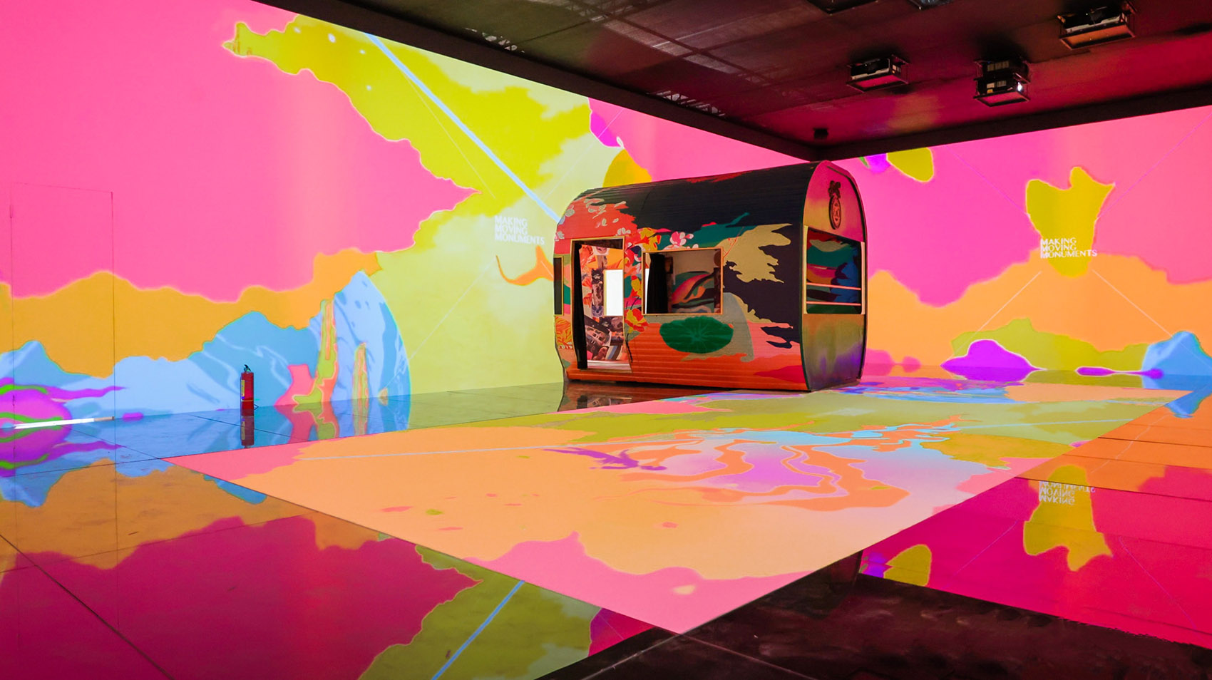 A Journey of All and None by Mao Hua + artist Jacky Tsai - 谷德设计网