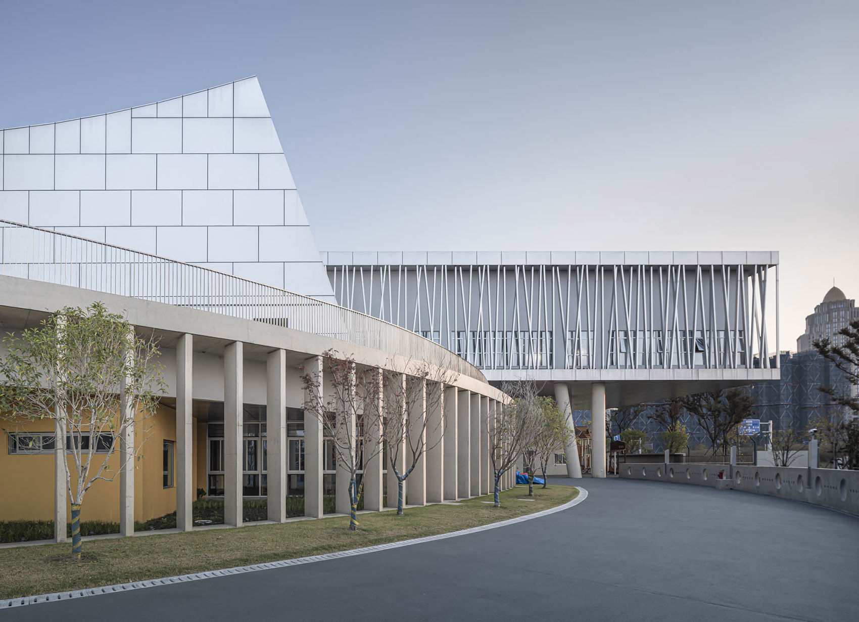 Shaoxing Shangyu First Experimental Kindergarten by 9-Town Design ...