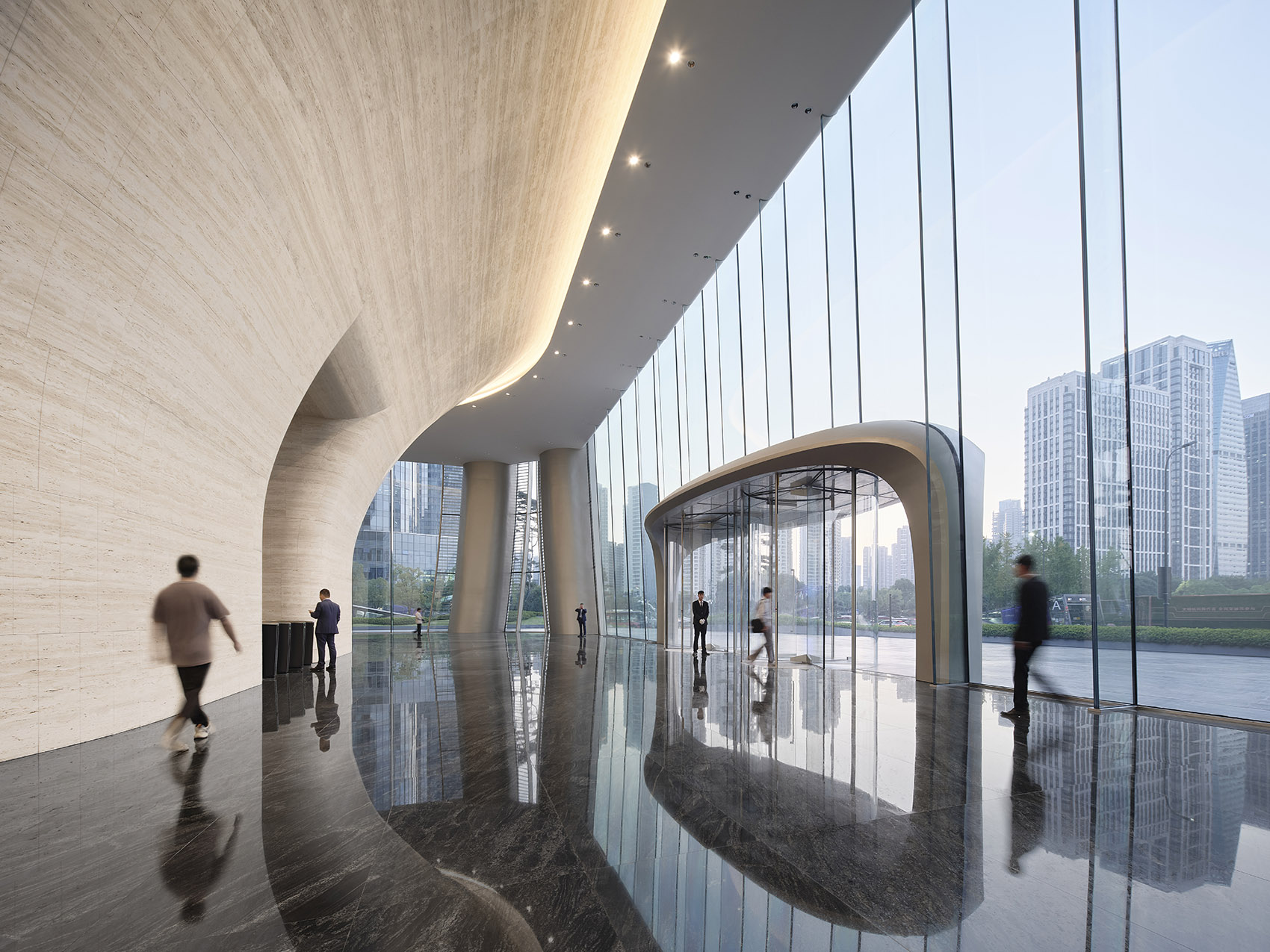 Hangzhou Wangchao Center, China by SOM - 谷德设计网