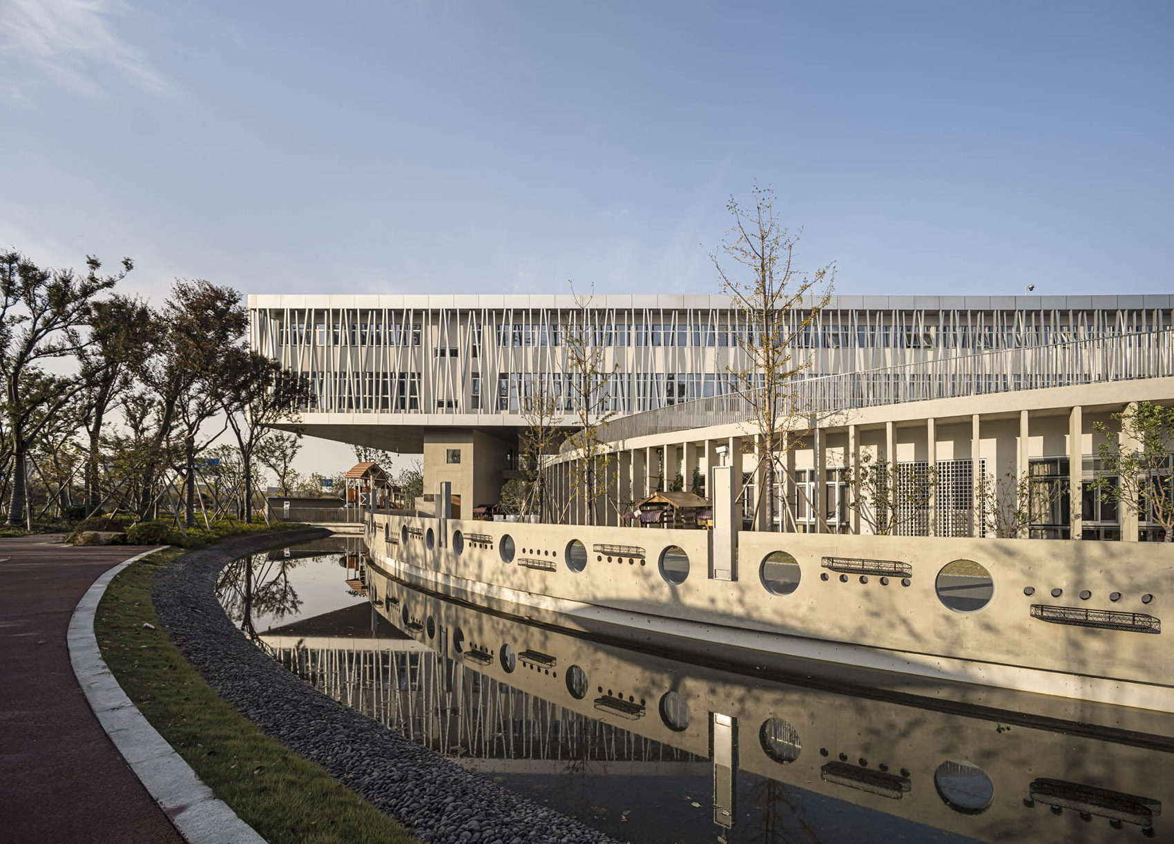 Shaoxing Shangyu First Experimental Kindergarten by 9-Town Design ...