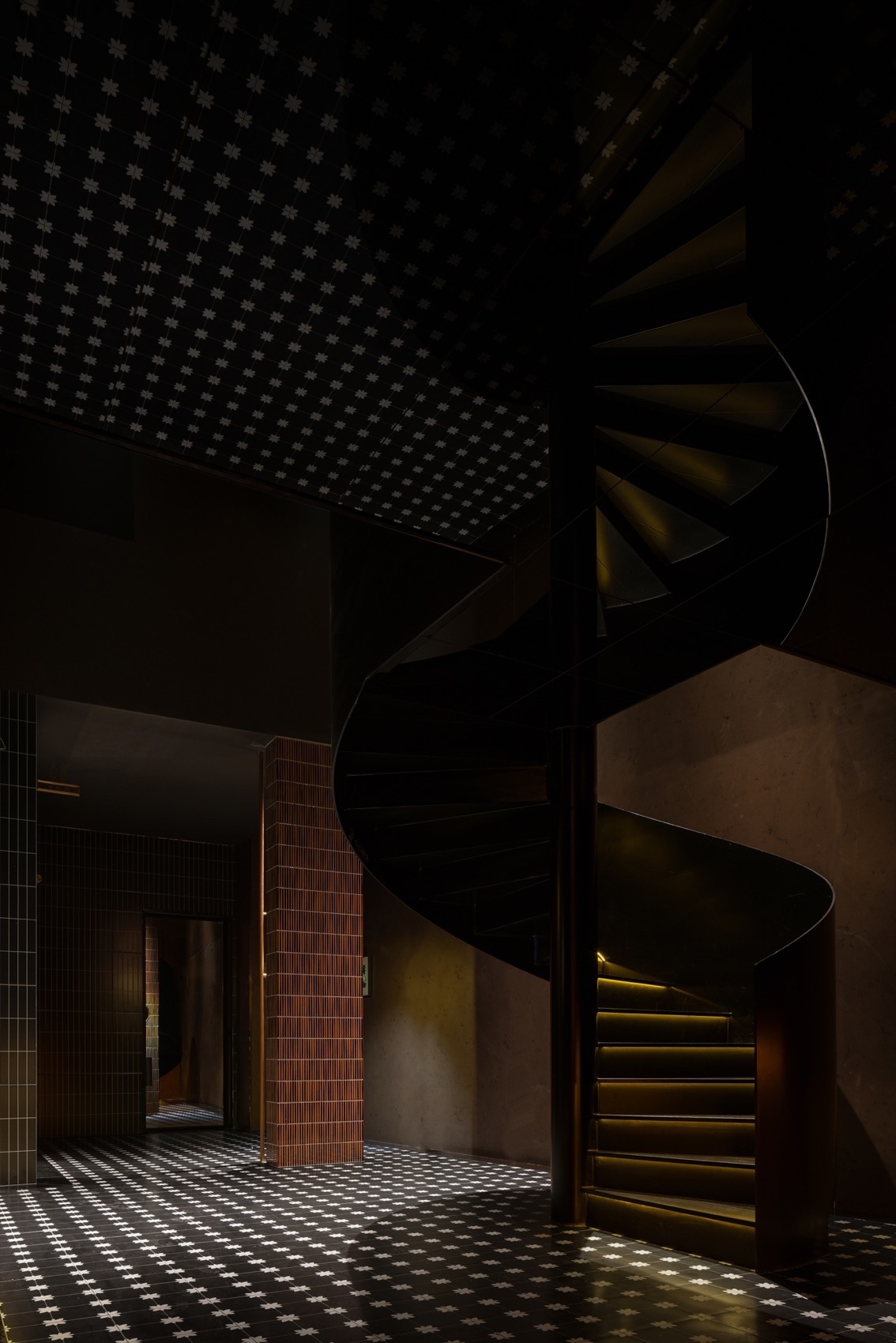 April 3rd Hotel by Hunan Ruler Plating Aesthetic Decoration Engineering ...