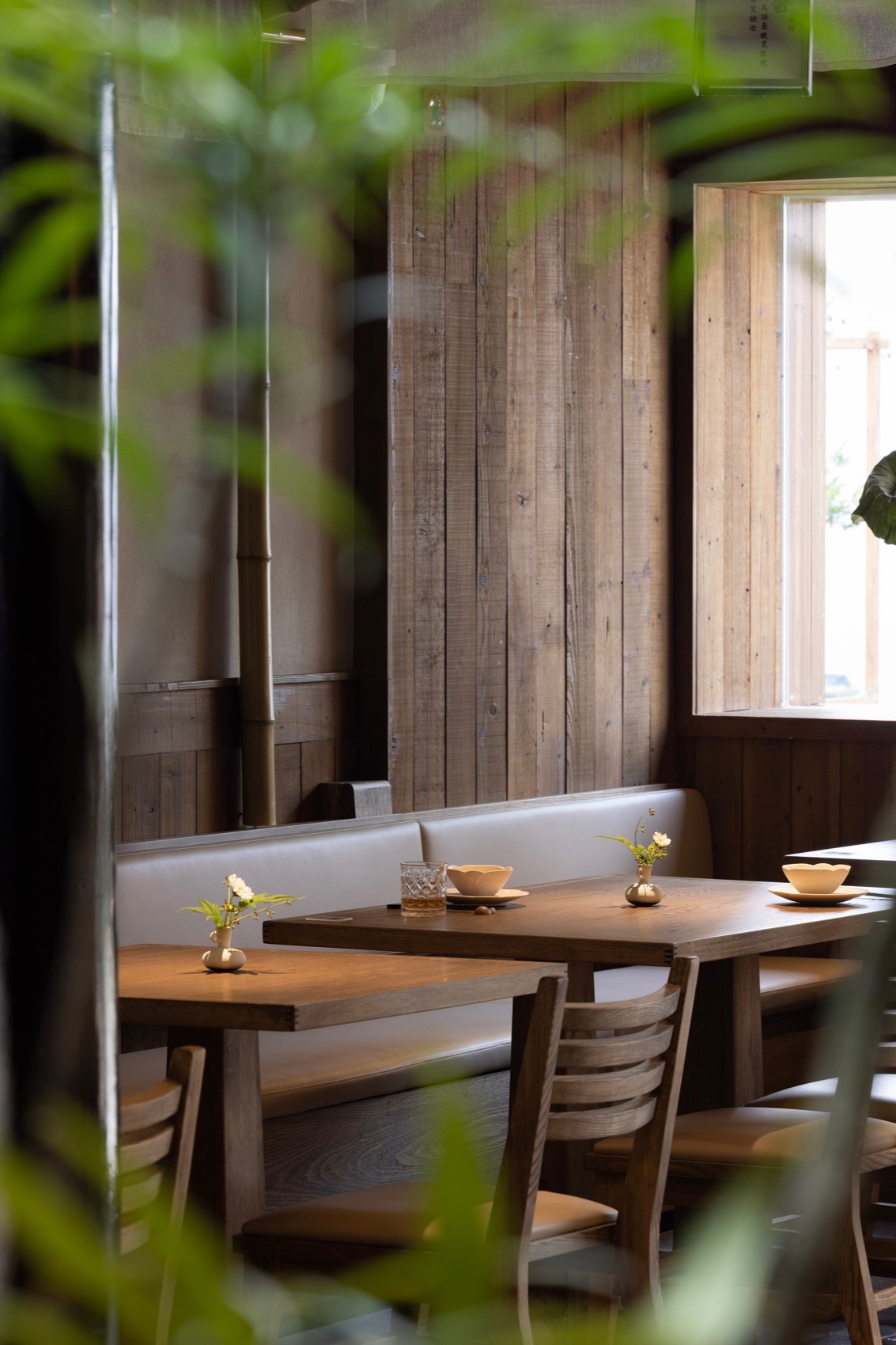 Miss Chow’s Time by OYTT Design - 谷德设计网