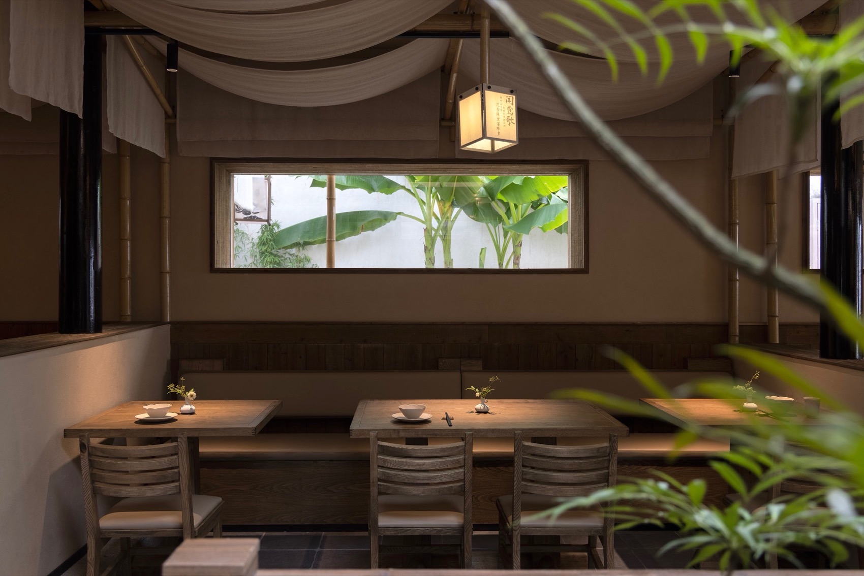 Miss Chow’s Time by OYTT Design - 谷德设计网