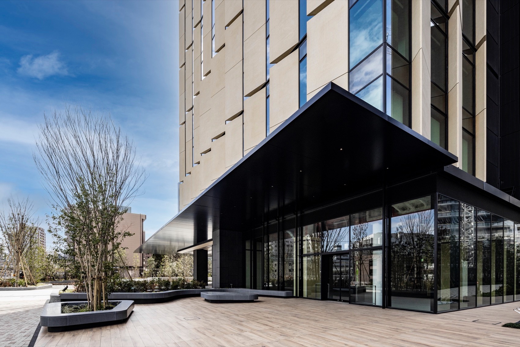 JR Meguro MARC Building by Nikken Sekkei Ltd - 谷德设计网