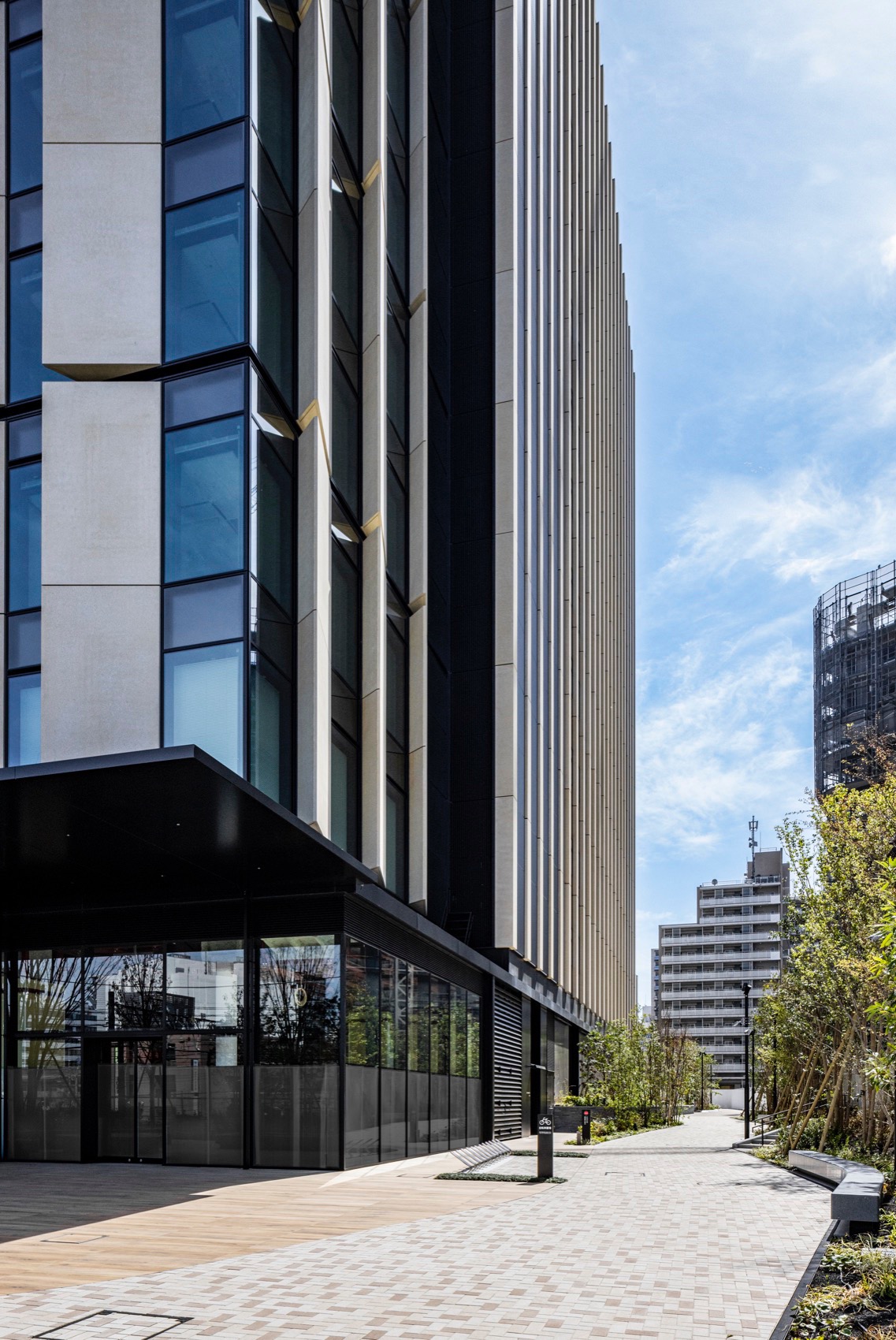 JR Meguro MARC Building by Nikken Sekkei Ltd - 谷德设计网