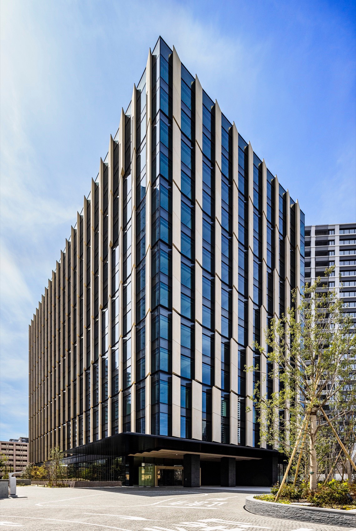 JR Meguro MARC Building by Nikken Sekkei Ltd - 谷德设计网