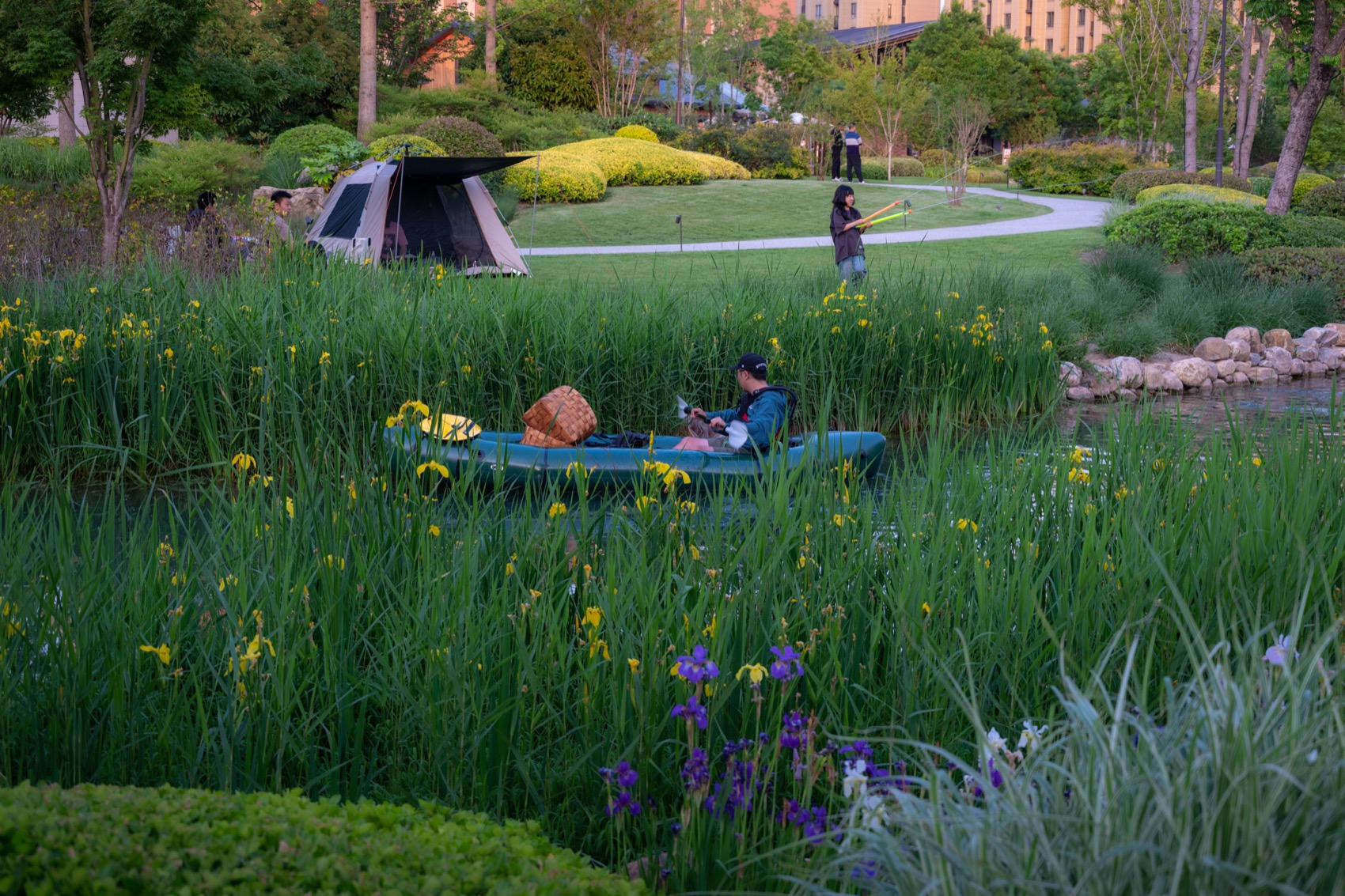 Xichuan Park by Horizon & Atmosphere Landscape - 谷德设计网