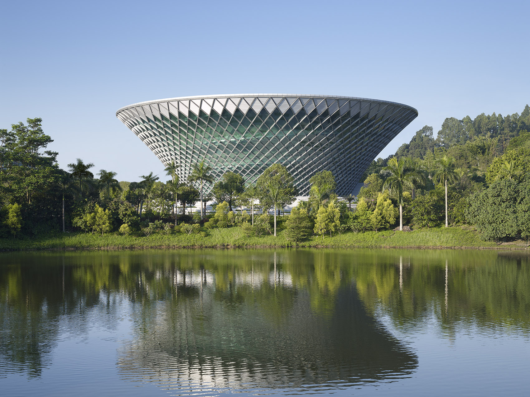 Display Center at China Mobile’s South Base, Guangzhou by gmp - 谷德设计网