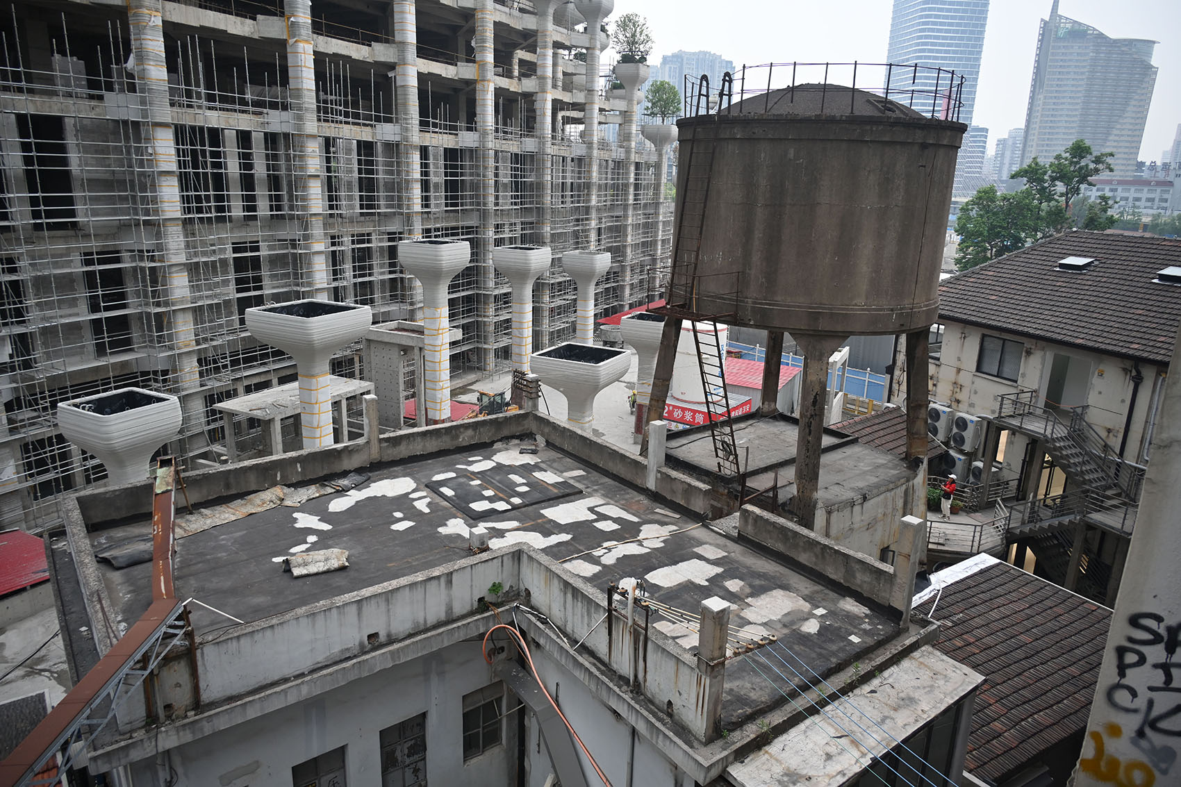 M50 Bird Water Tower by FLIP studio - 谷德设计网