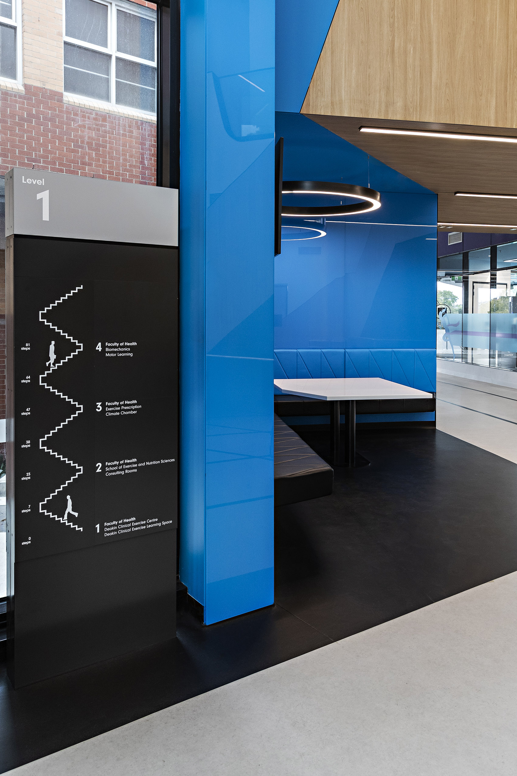 Deakin University Specialised Indoor Exercise and Sport Science ...