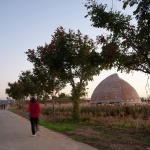 Twisted Brick Shell Concept Library by HCCH Studio - 谷德设计网
