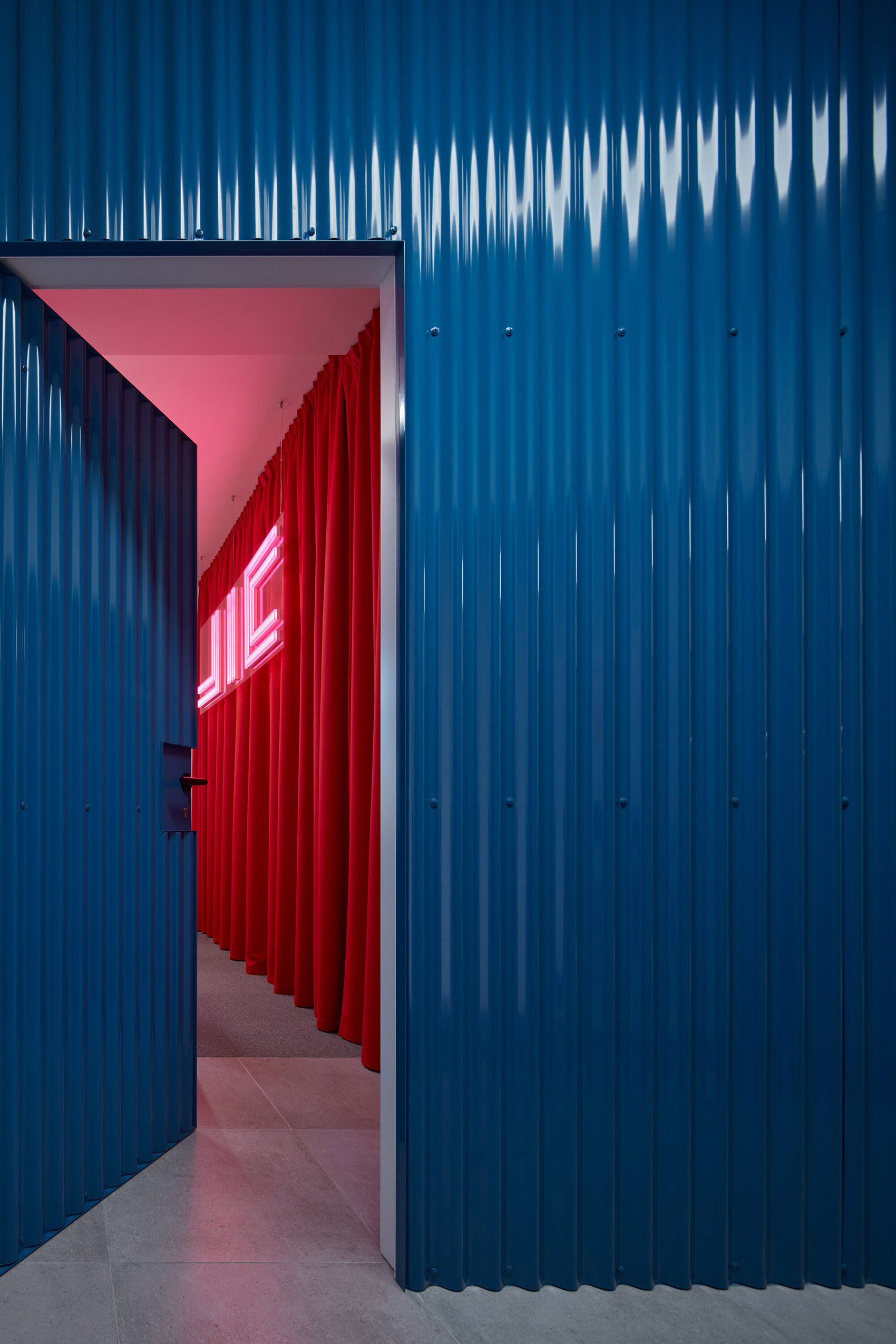 JIC by KOGAA - 谷德设计网