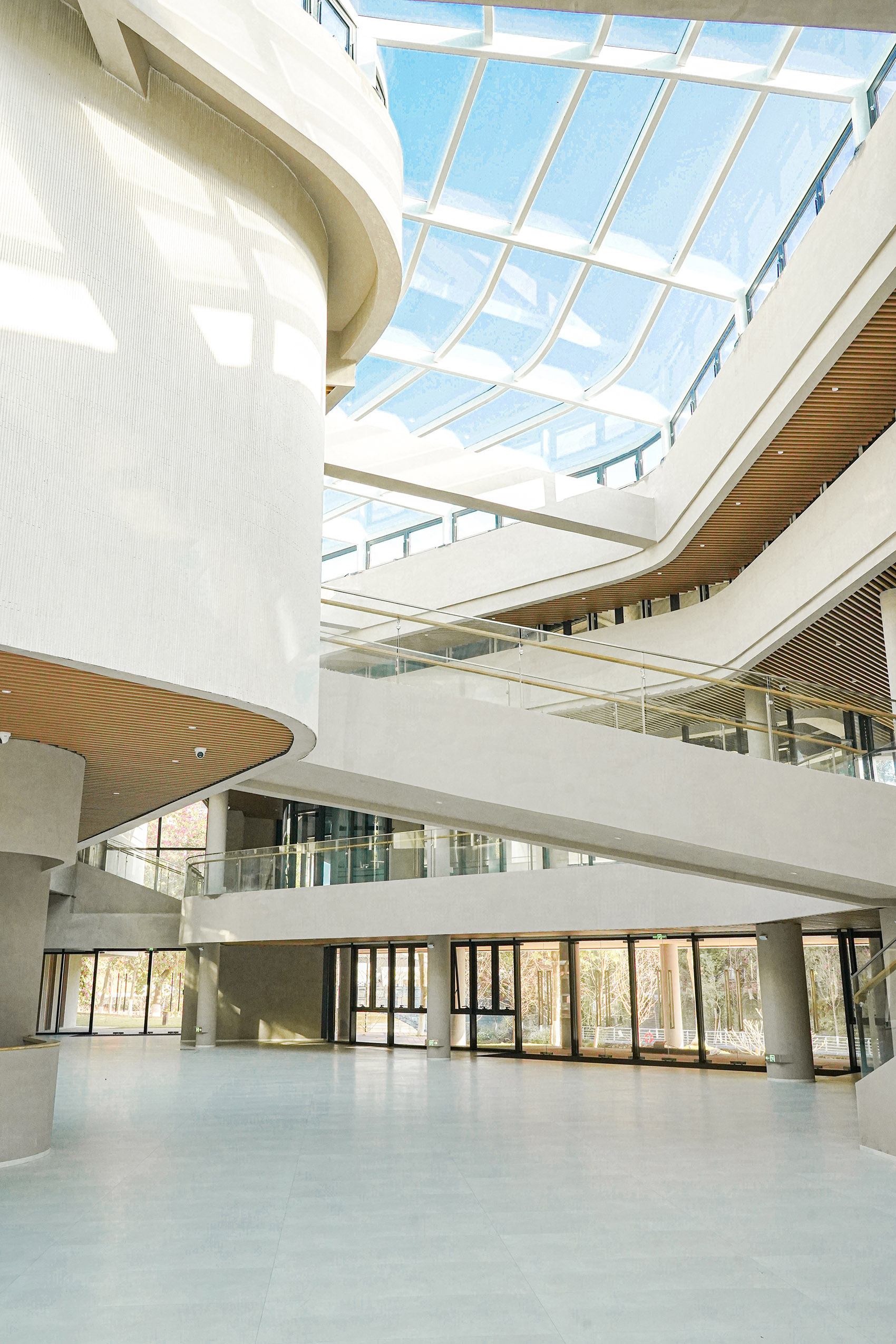 Creative Practice of the Student Activity Center of Huaxia Vocational College by The Research ...