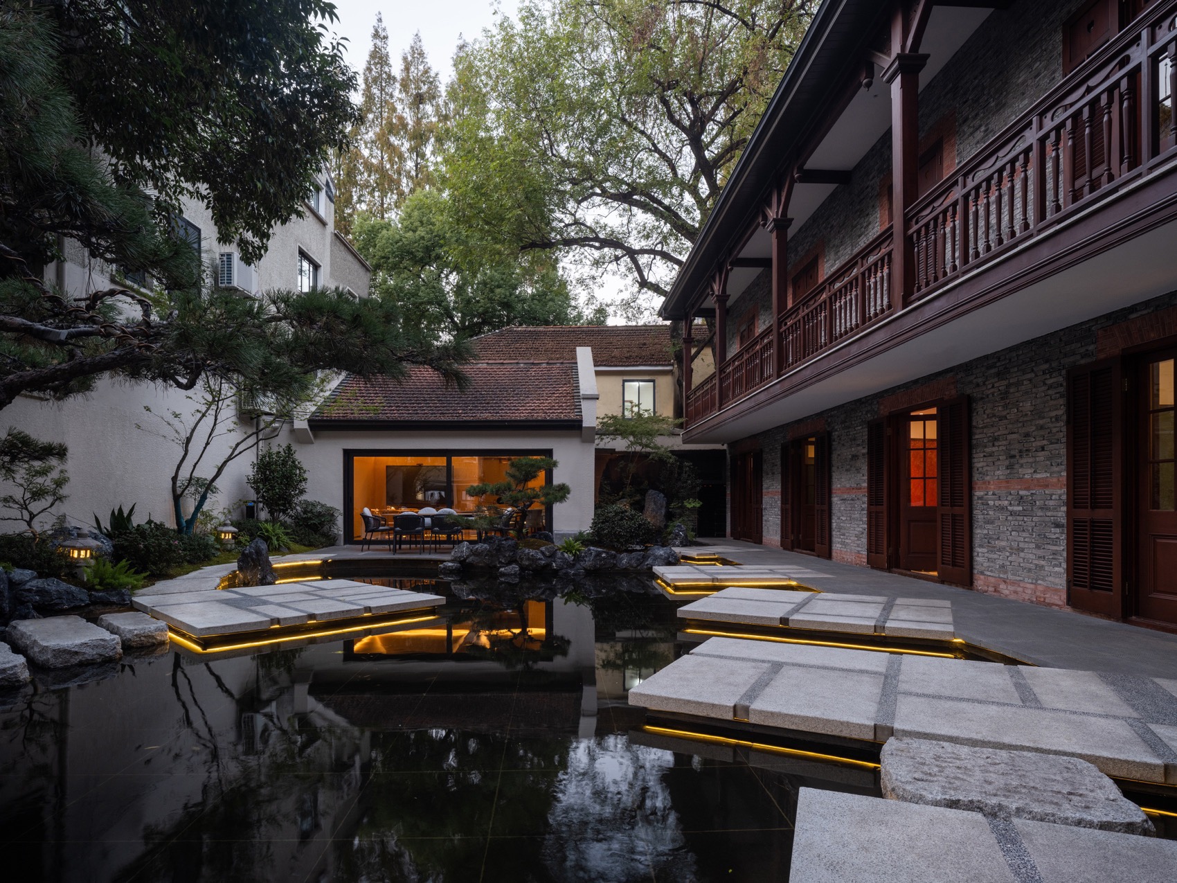 Landscape Renovation for Shanghai Zhongshan Guesthouse by W&B Design ...
