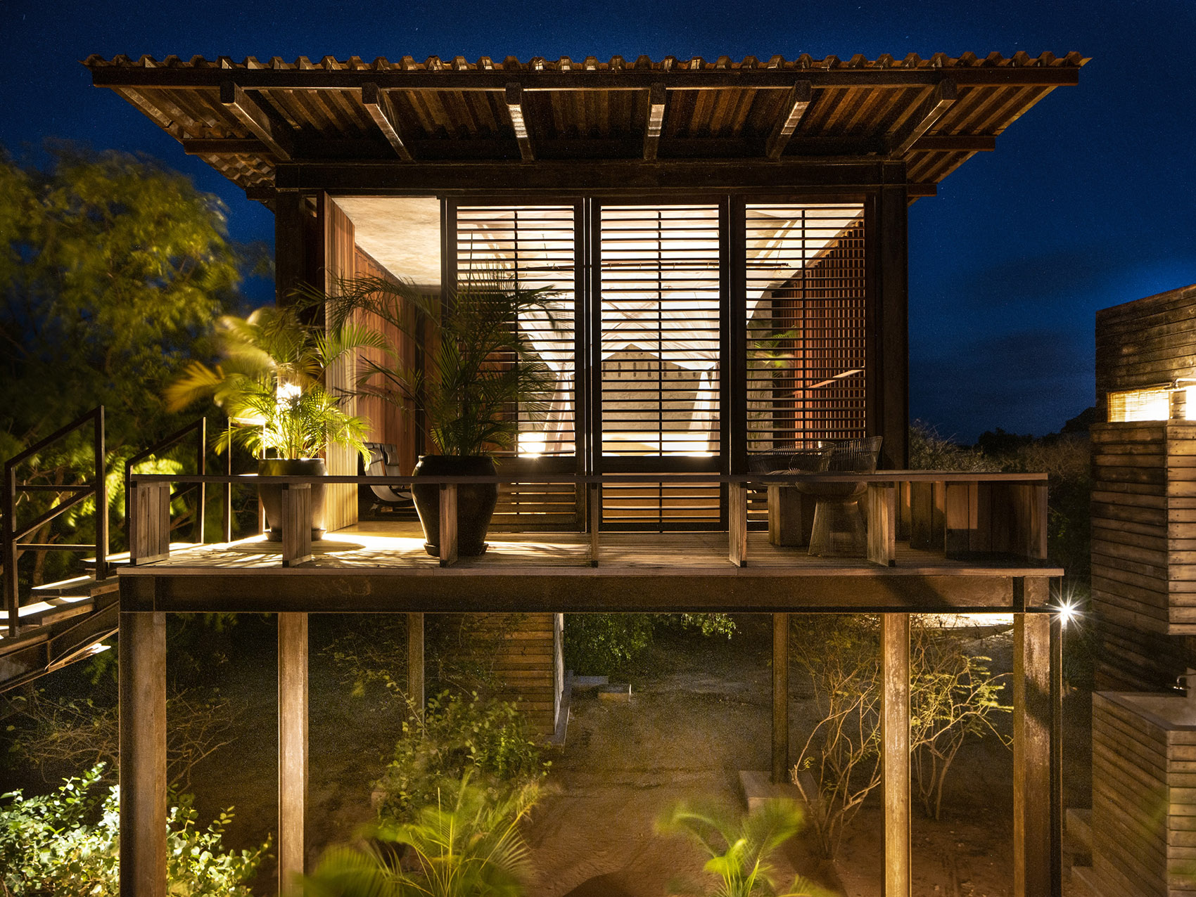 Falcon House by PAT. architetti associati - 谷德设计网