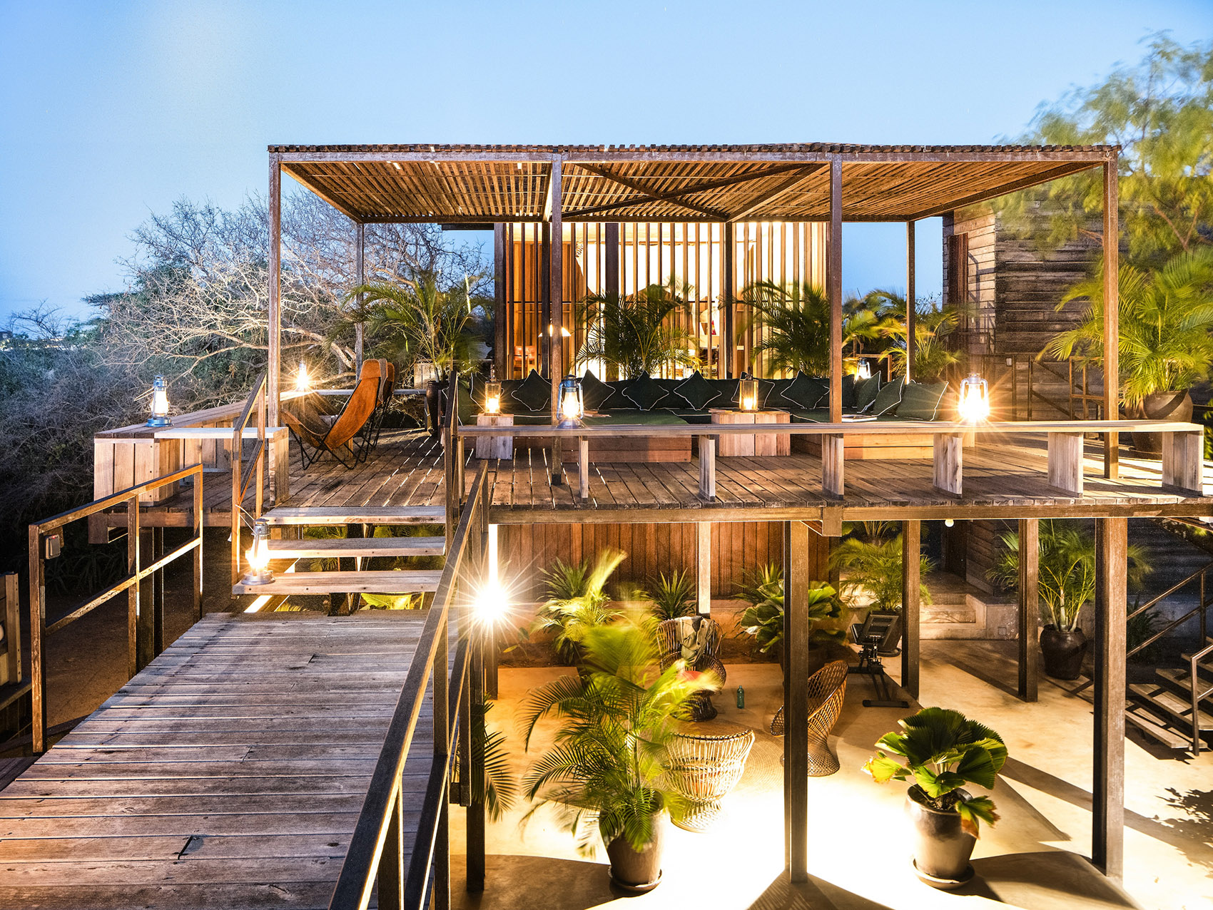 Falcon House by PAT. architetti associati - 谷德设计网