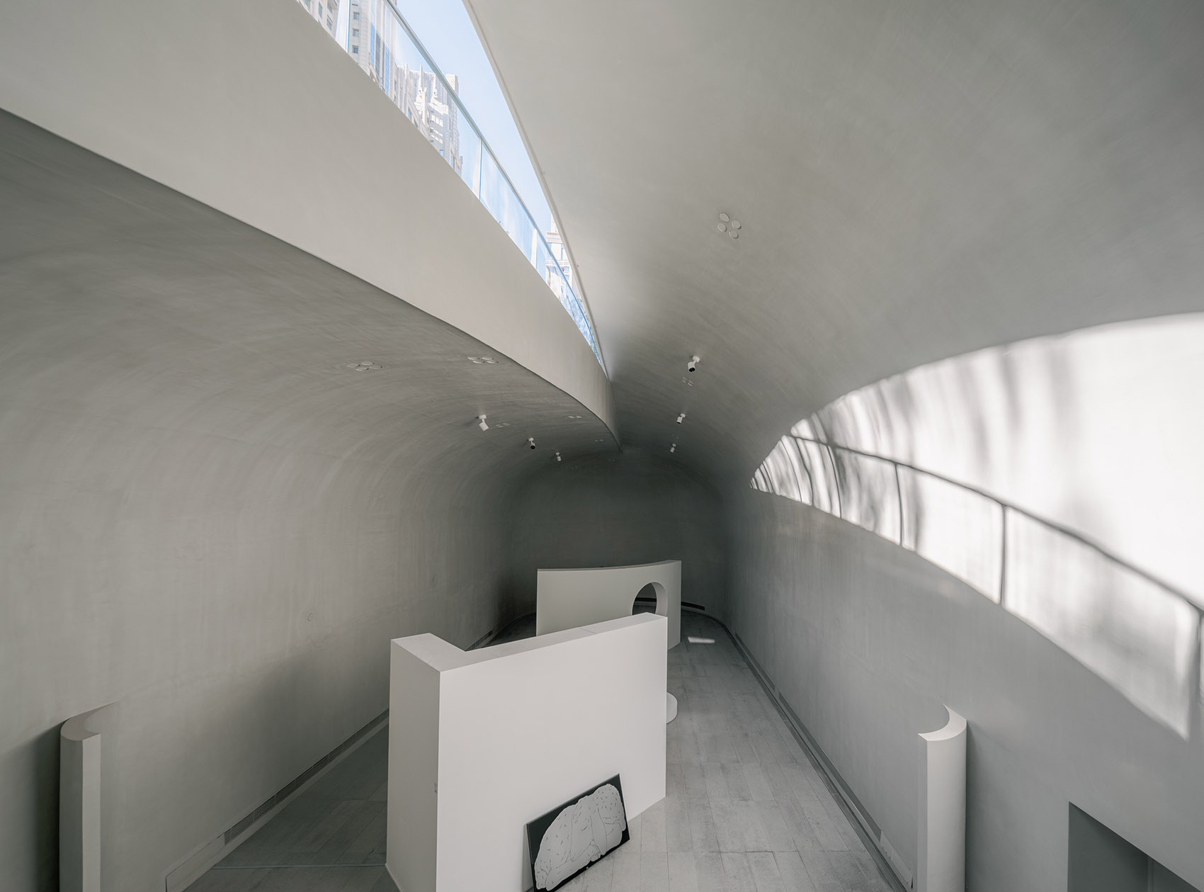 里向空间 – 北京缦合艺术中心 / BUZZ庄子玉工作室 - 谷德设计网