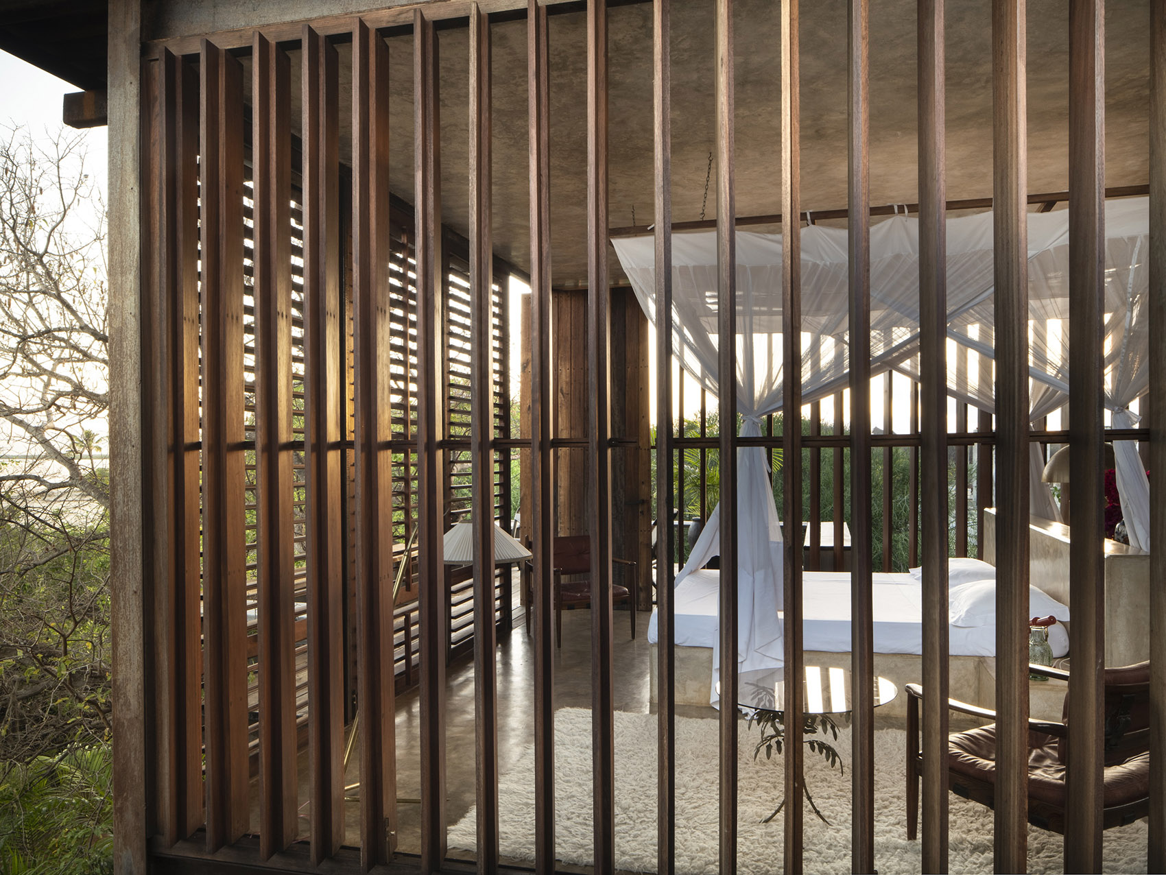 Falcon House by PAT. architetti associati - 谷德设计网